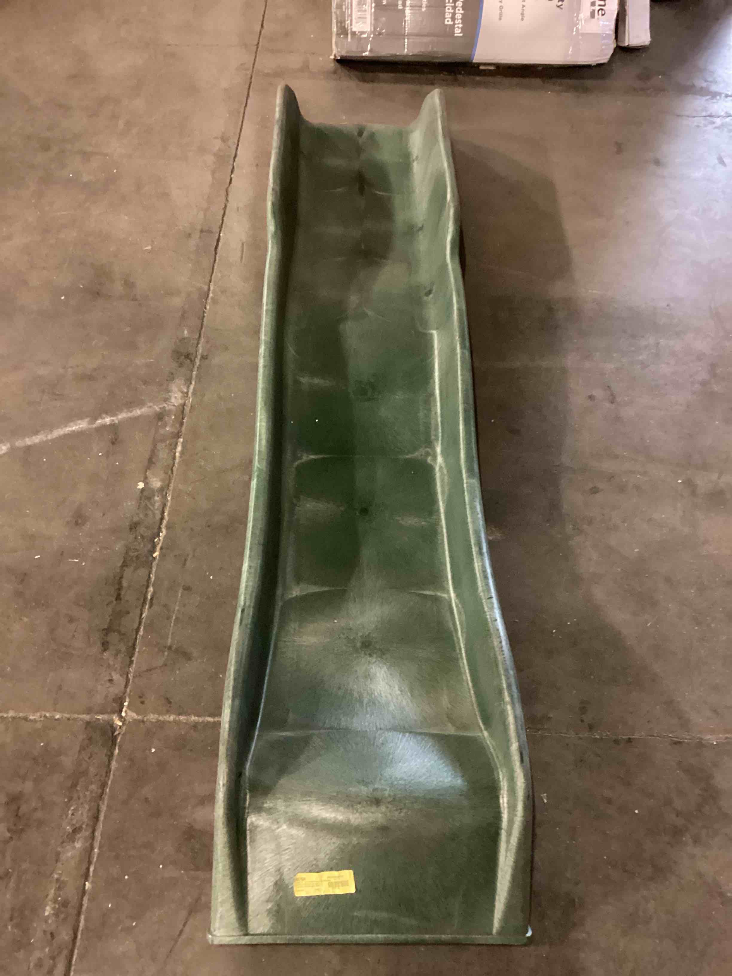 7 FT Green wave slide