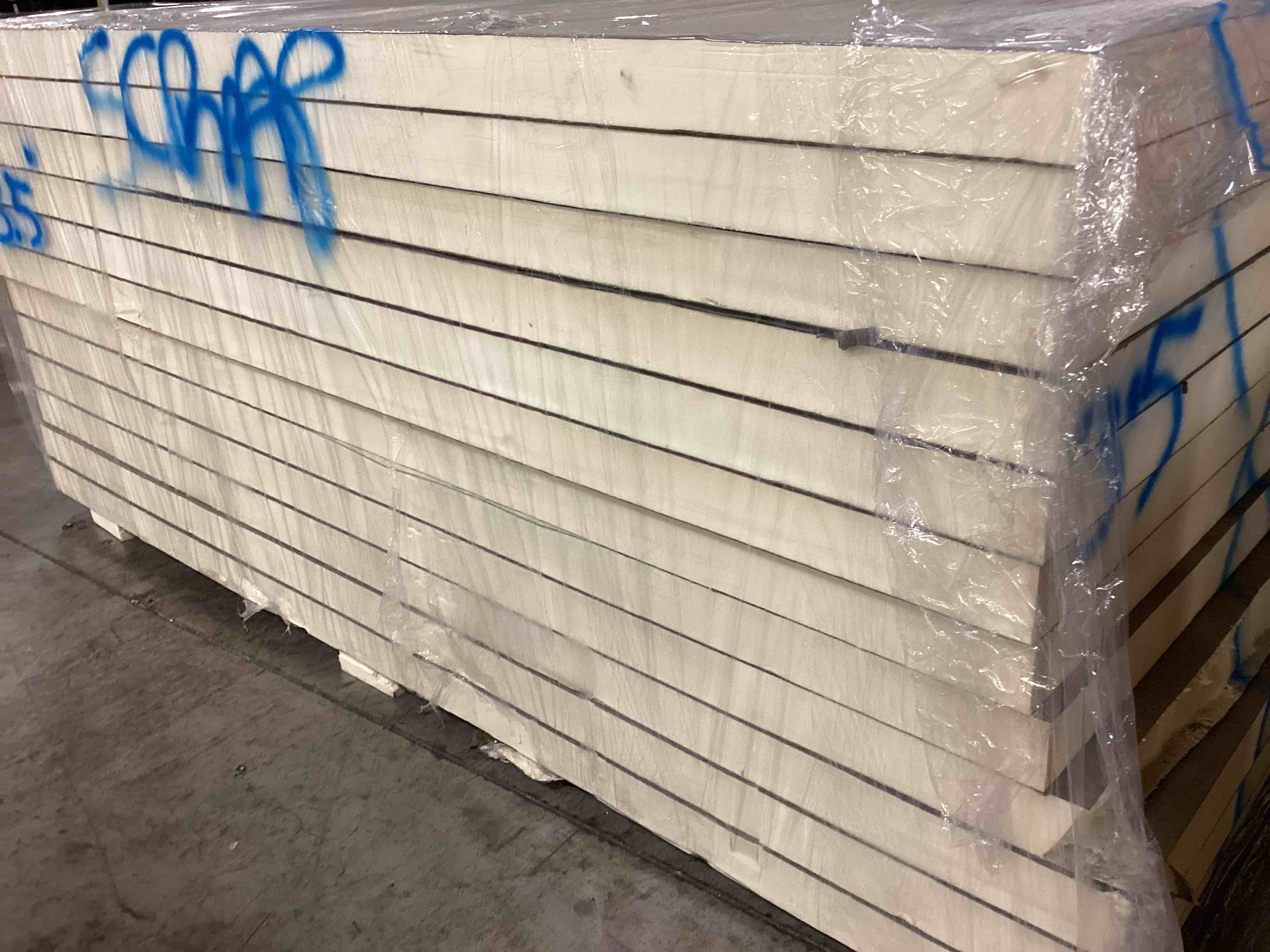 12 boards 3.5 x 4 x 8 polyiso insulation boards your bid per board