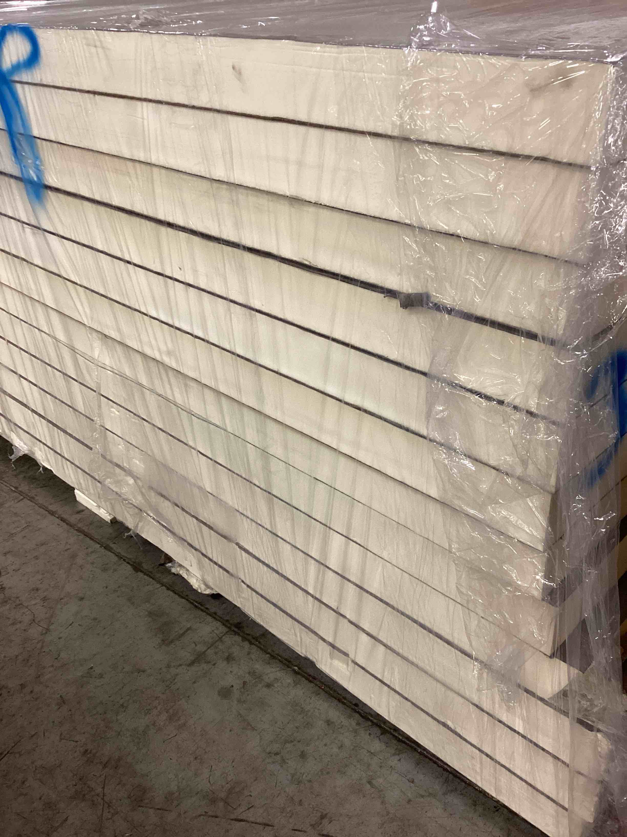 12 boards 3.5 x 4 x 8 polyiso insulation boards your bid per board