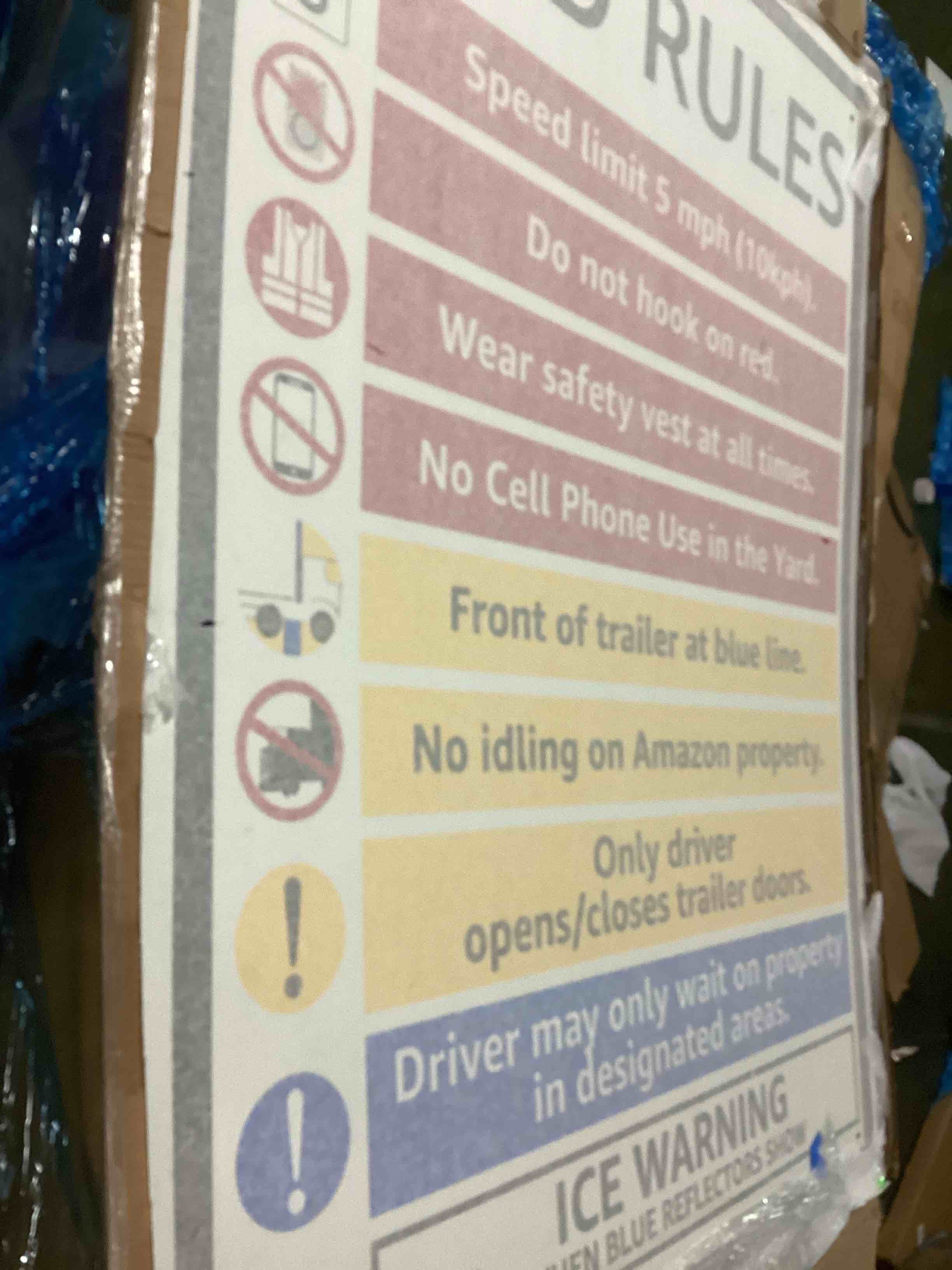 fastsigns everett 1 yard rules 60x46 and 1 attention drivers