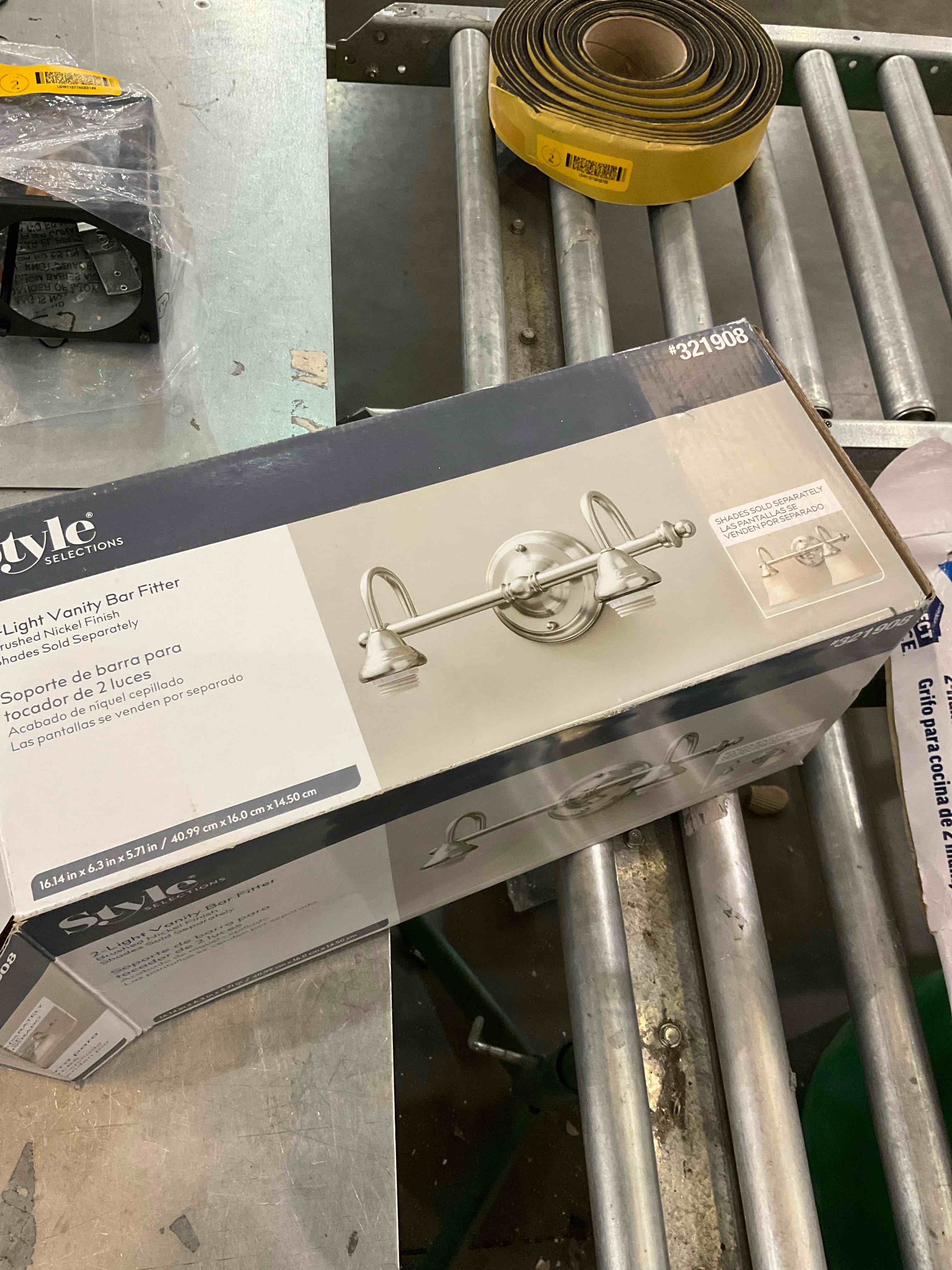 2 light vanity bar fitter