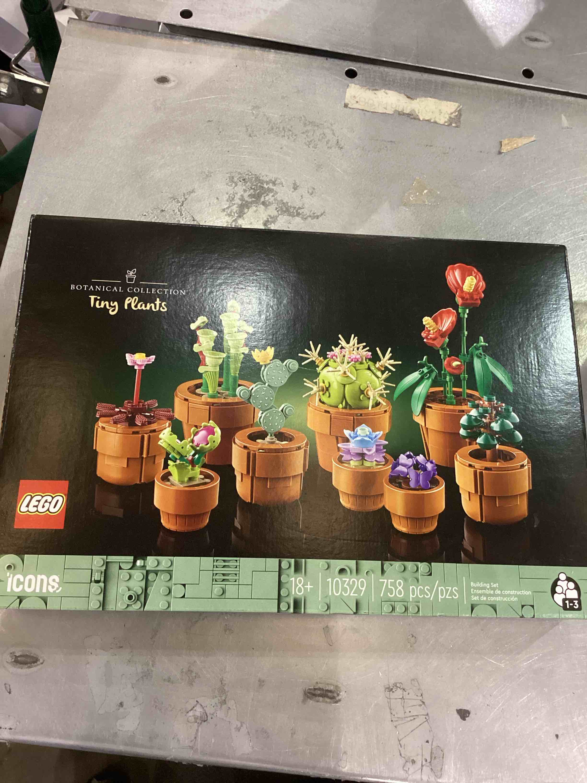 LEGO Icons Tiny Plants Building Set, Cactus D??cor Gift Idea for Flower ...