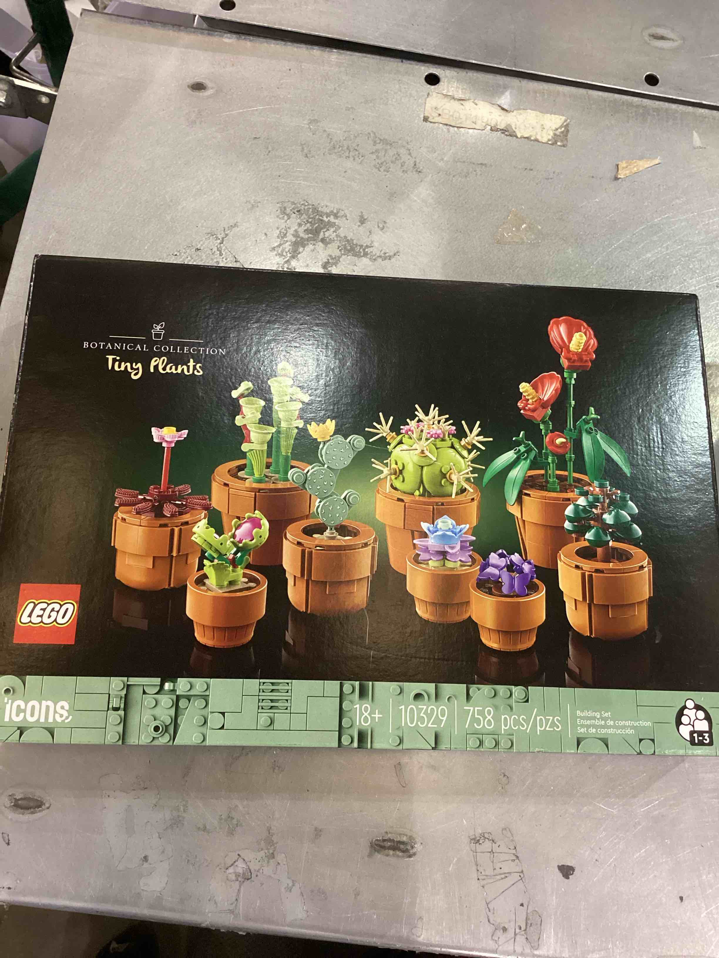 LEGO Icons Tiny Plants Building Set, Cactus D??cor Gift Idea for Flower ...