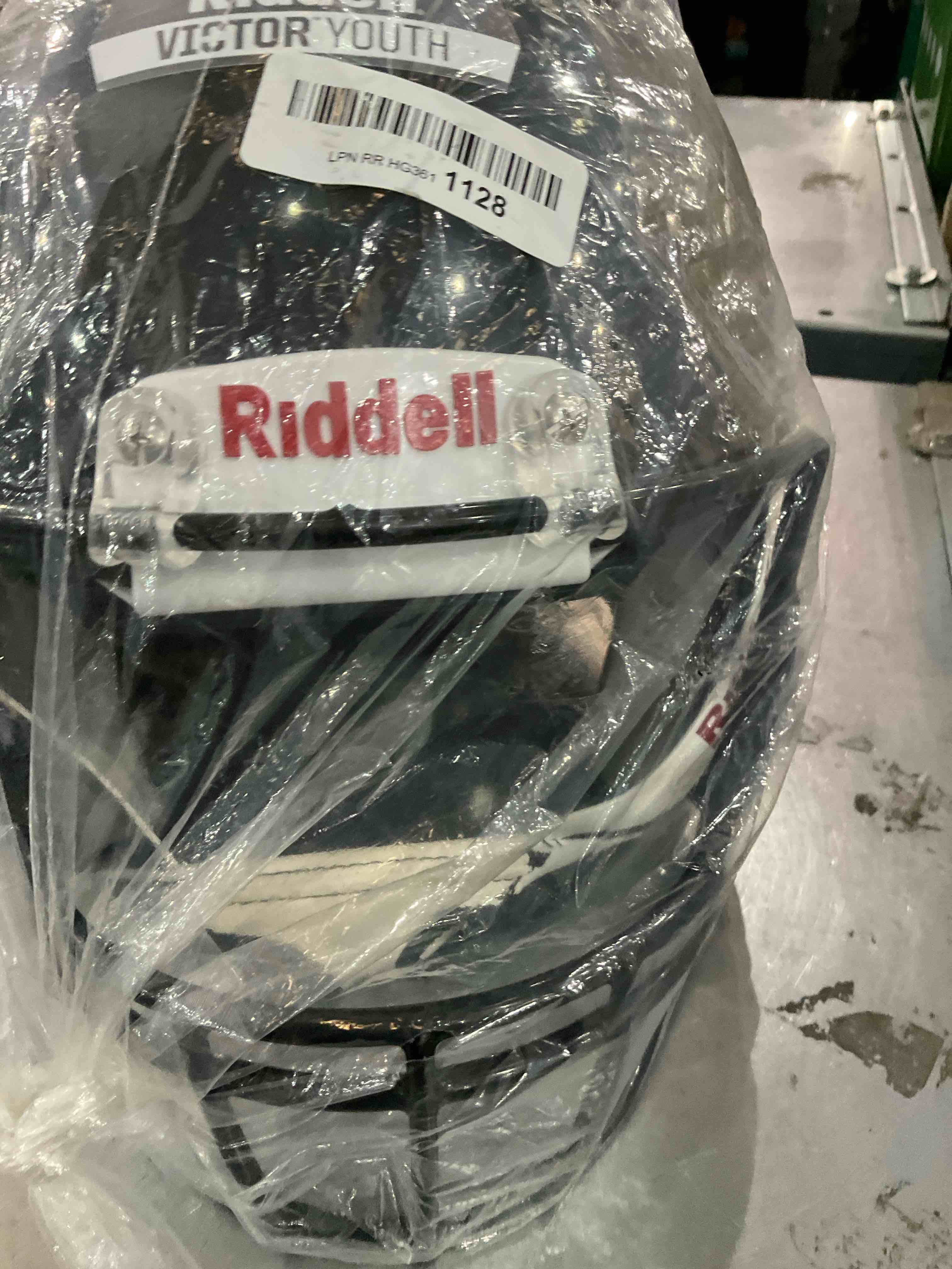 riddell victor youth