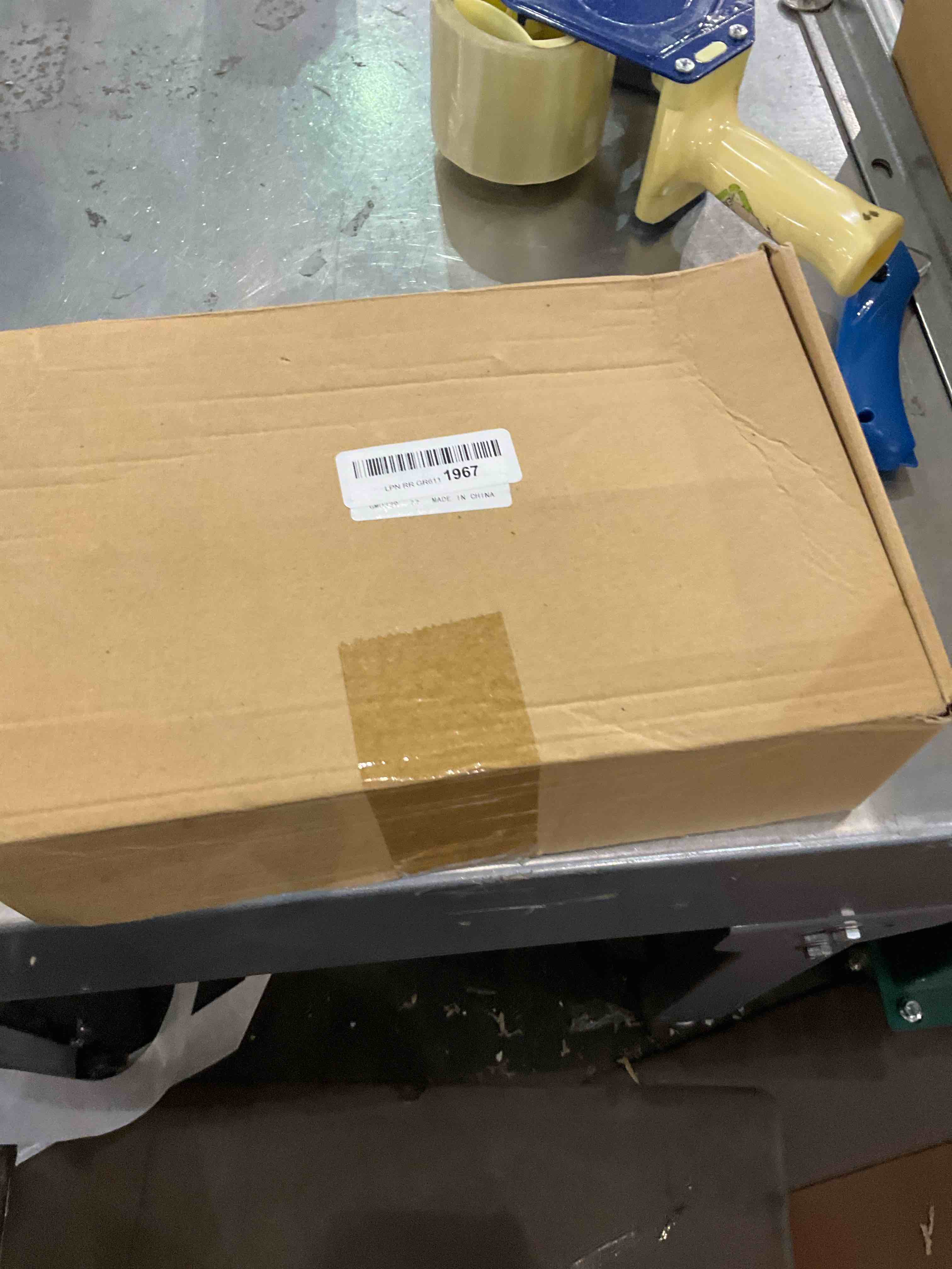 GardenBasix Elongated Self Watering Planter Pots Window Box 5.5 x 16 ...