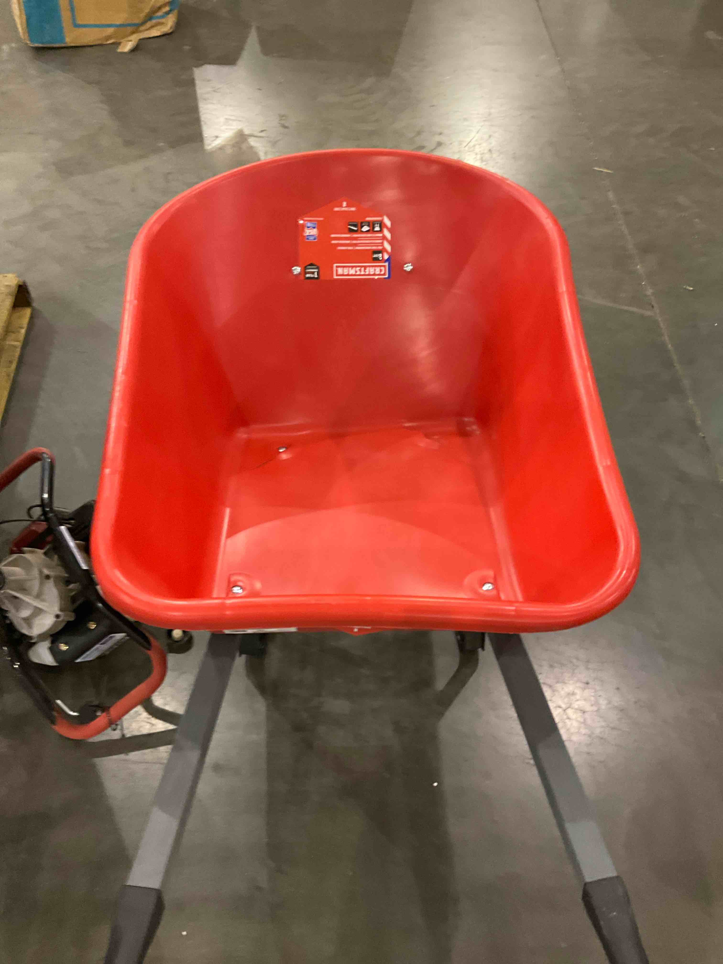 CRAFTSMAN Wheelbarrows