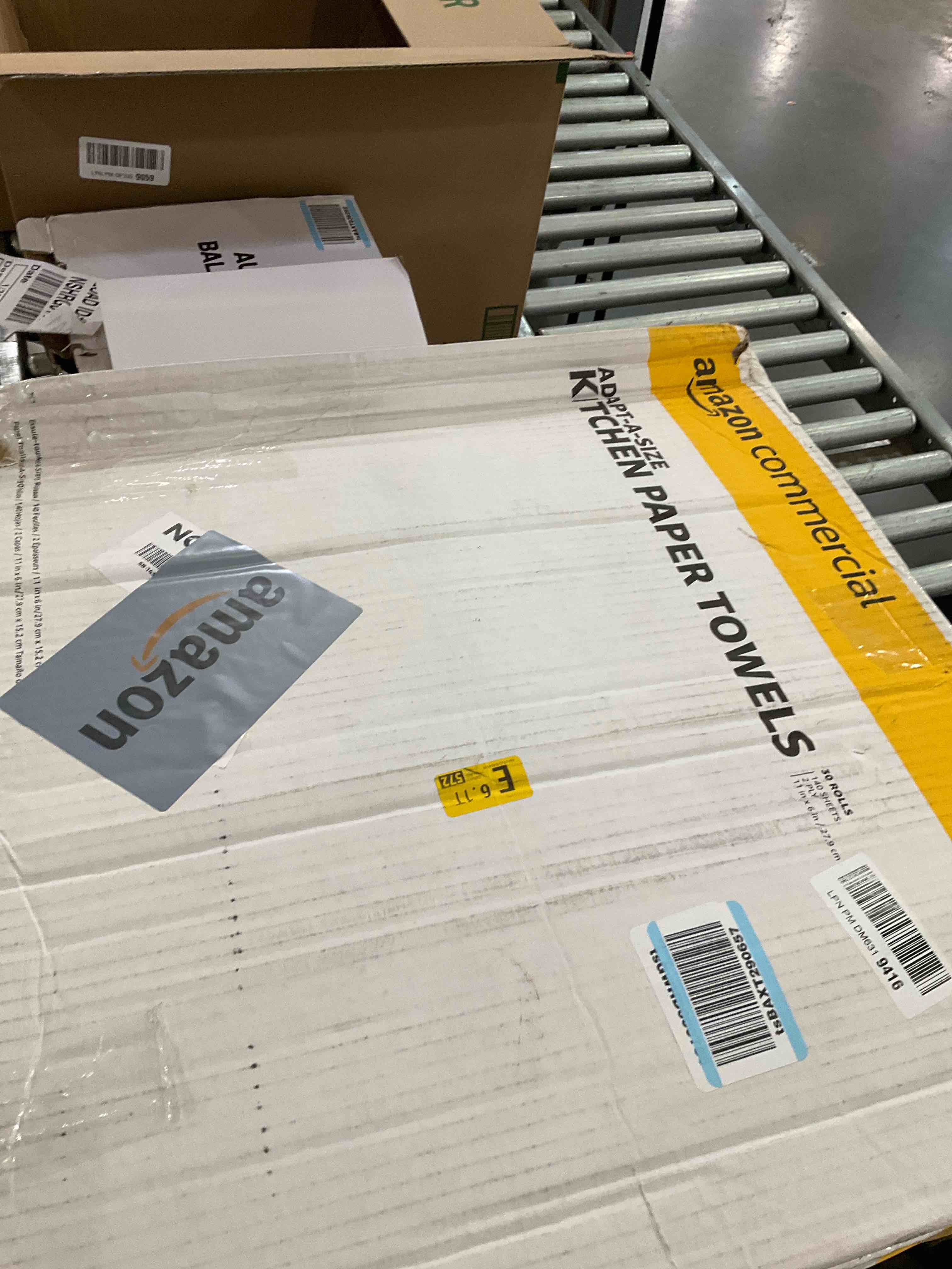 AmazonCommercial 2-Ply White Adapt-a-Size Kitchen Paper Towels, Rolls ...