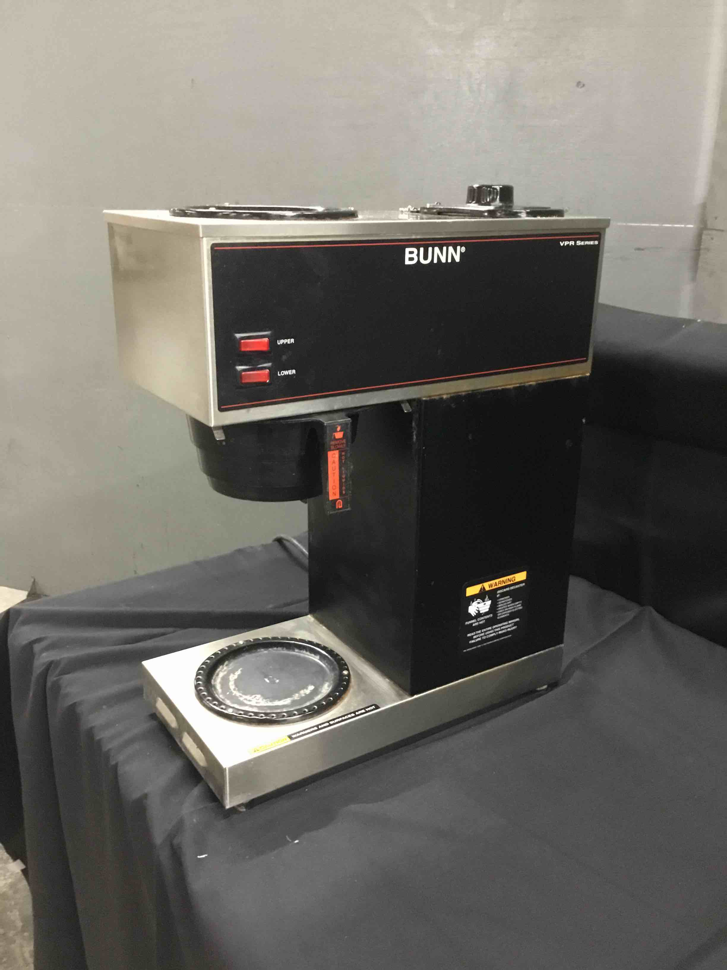 BUNN STAINLESS STEEL COFFEE BREWER