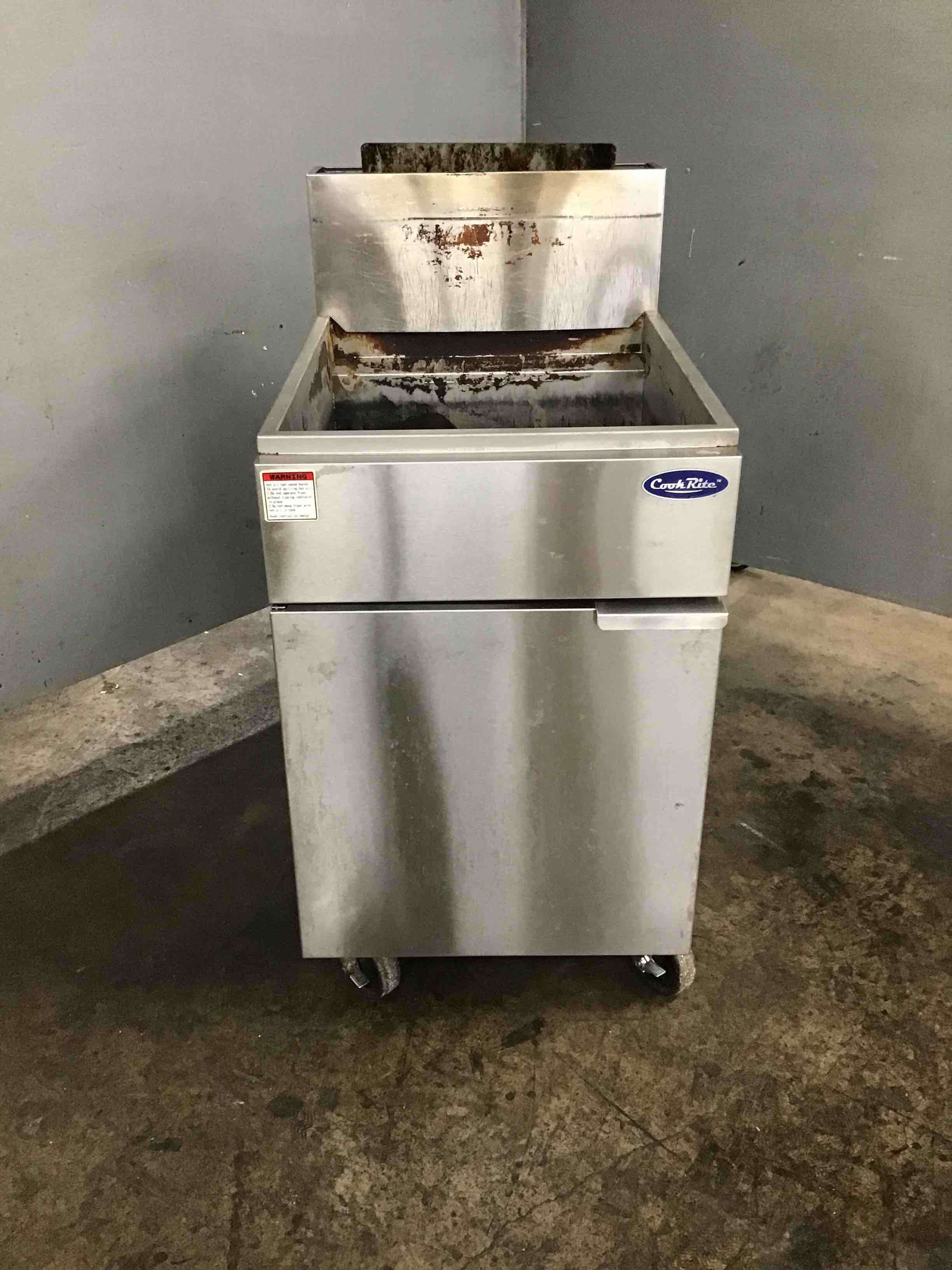 COOK RITE 75 LB STAINLESS STEEL NATURAL GAS FRYER ON CASTERS