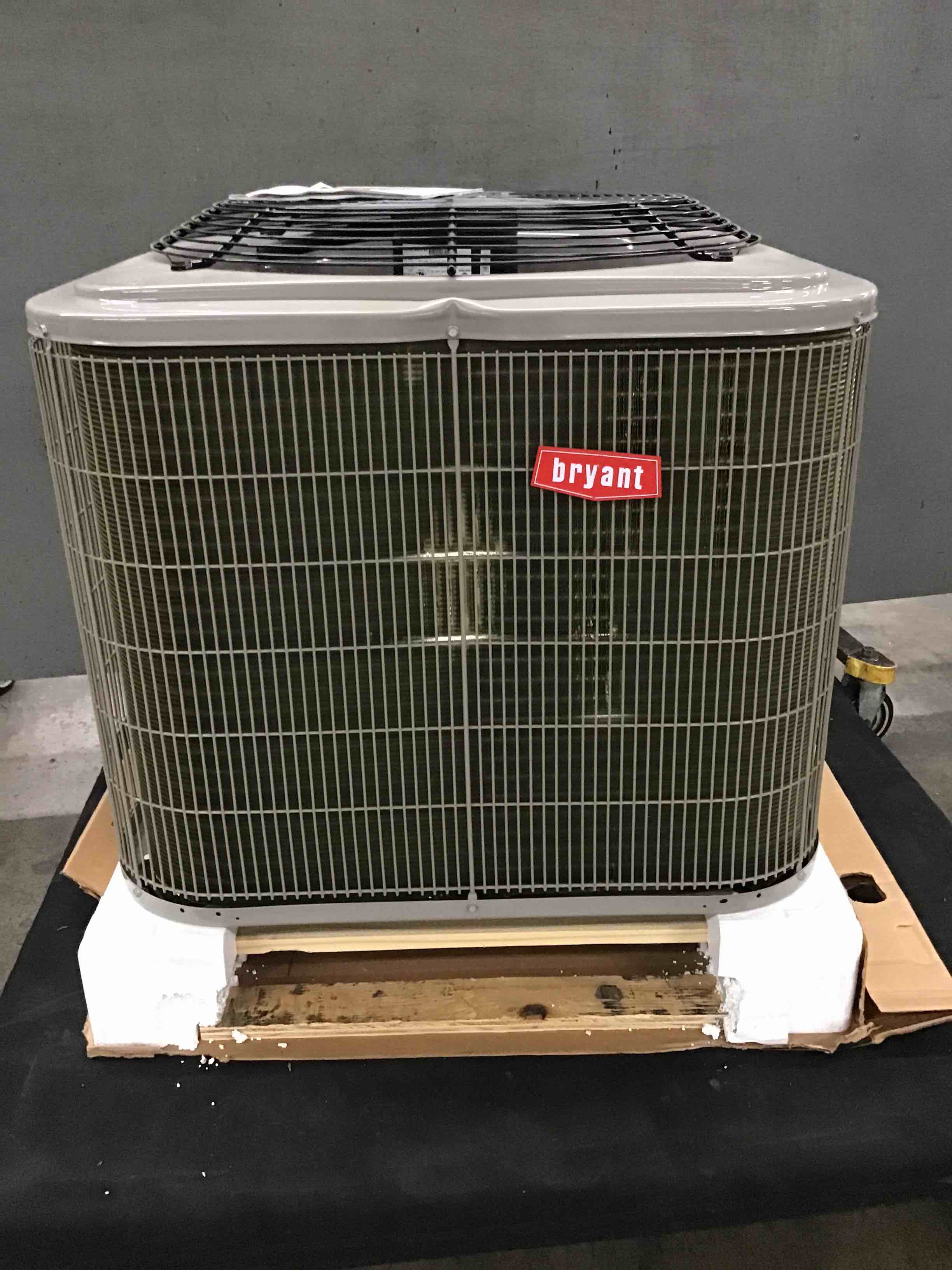 2021 Bryant Single-Stage Split System Heat Pump with Puron Refrigerant