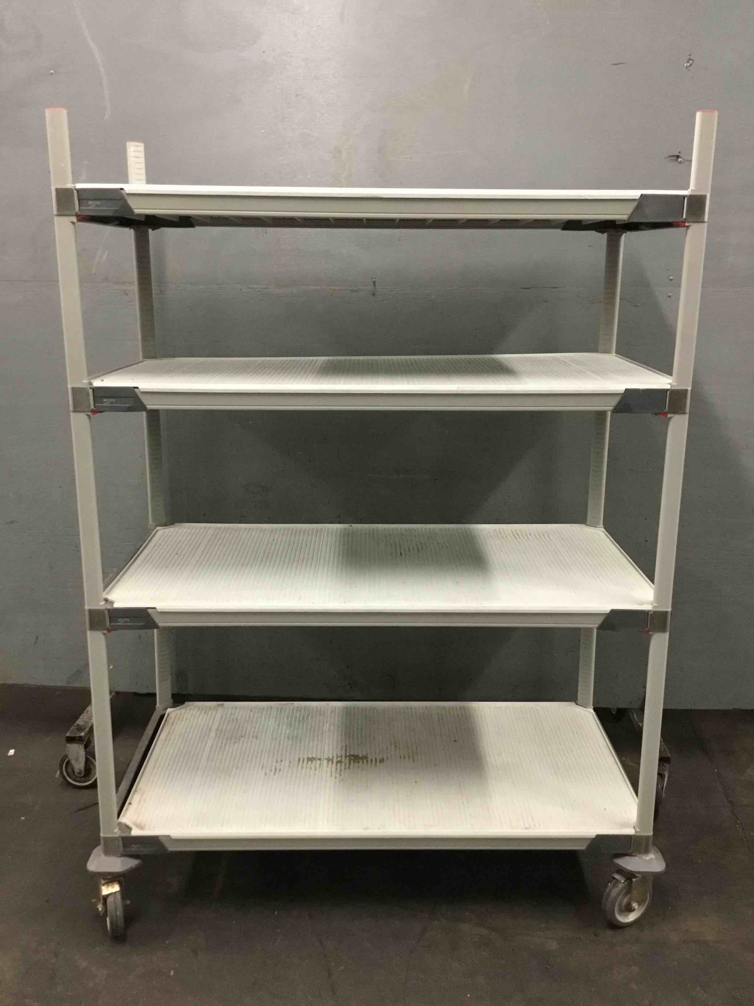 MetroMax 4-Shelf Plastic Rack On Casters