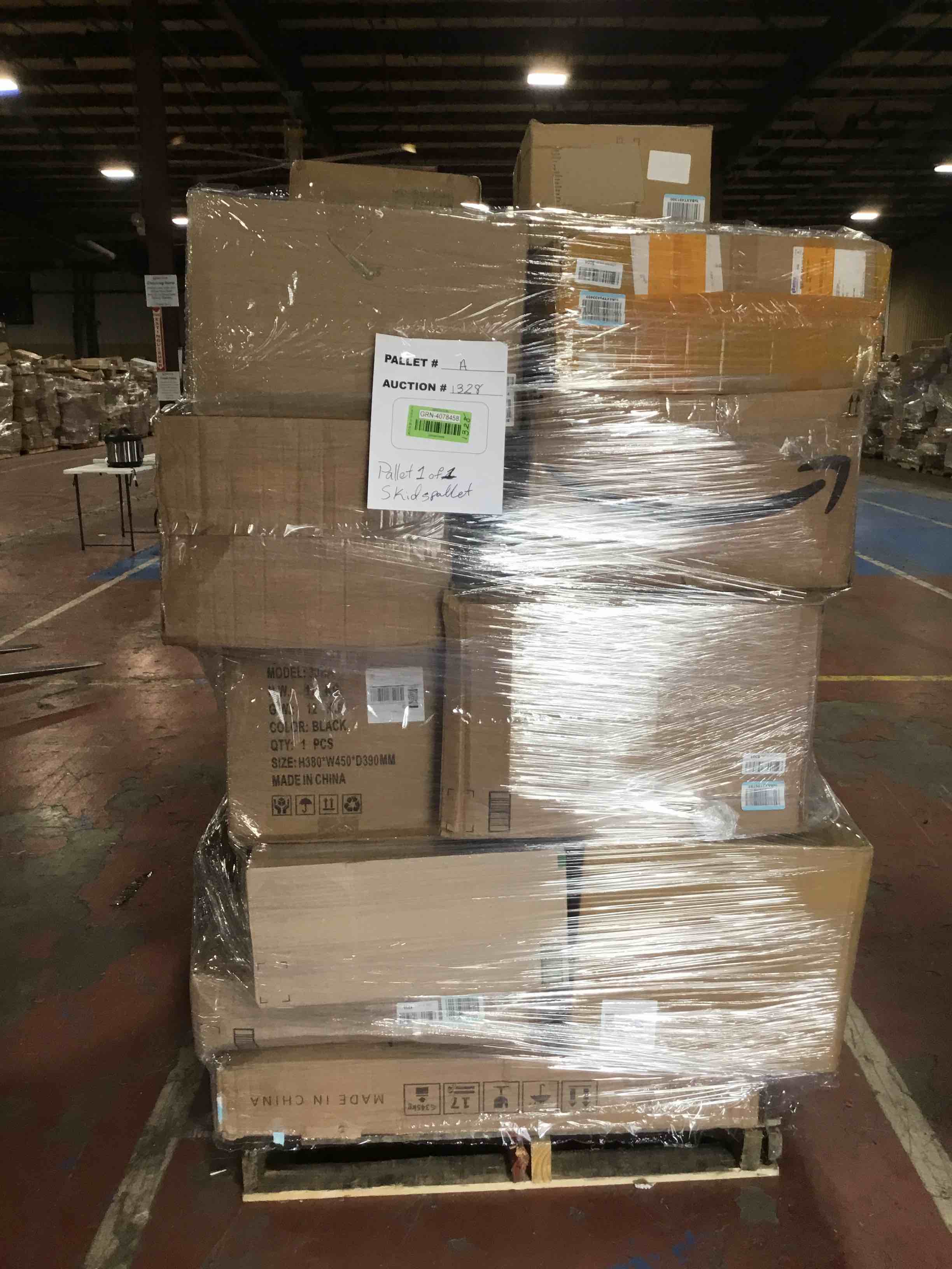 1 Skip Pallet assorted items