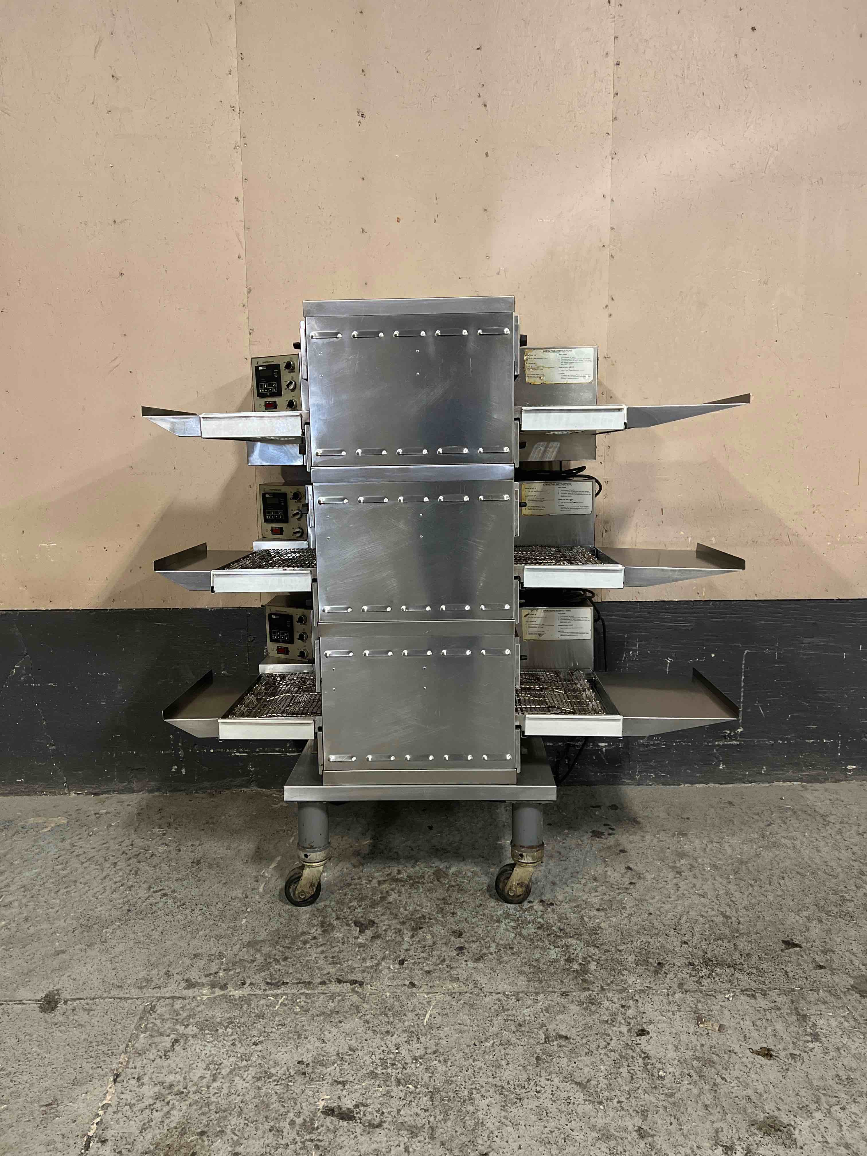 2019 MIDDLEBY MARSHALL TRIPLE STACK NATURAL GAS CONVEYOR PIZZA OVENS ...