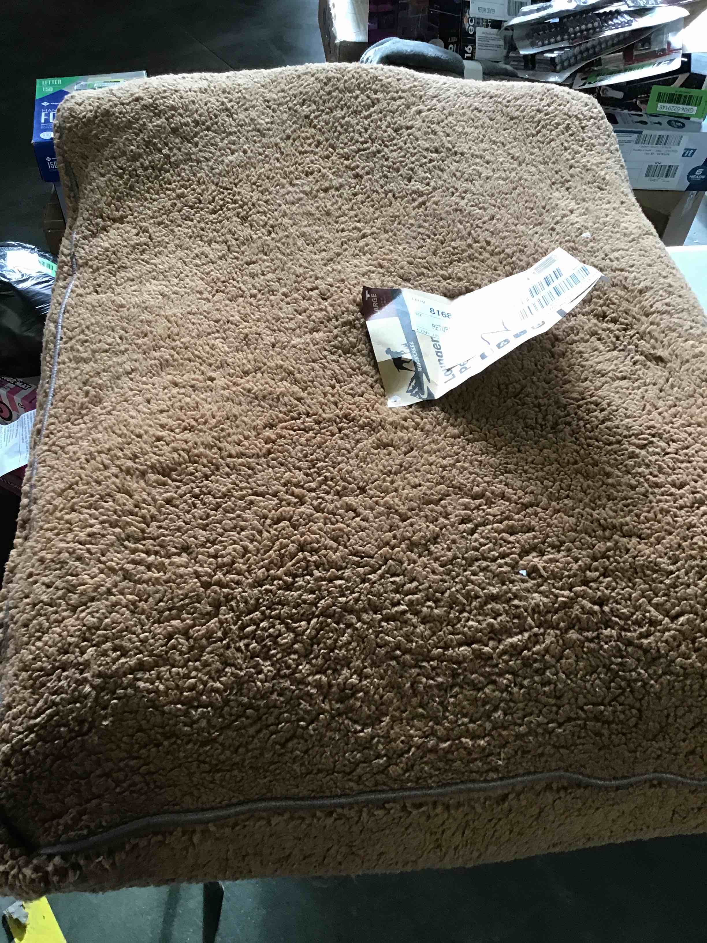 Ridge Creek Plush Lounger Dog Bed, 27" x 36"