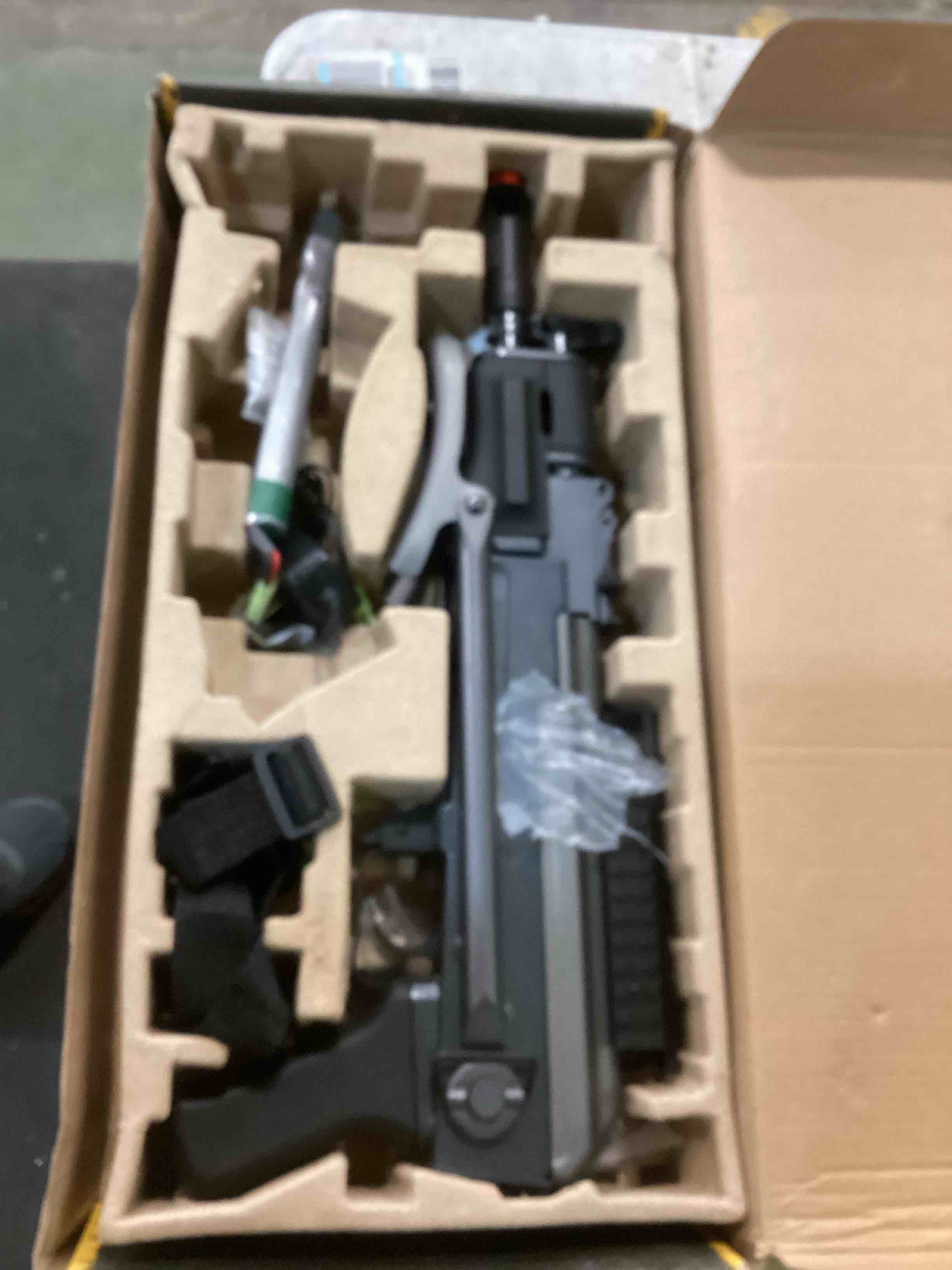 Game Face GF76 Electric Full/Semi-Auto Tactical Carbine Airsoft Rifle