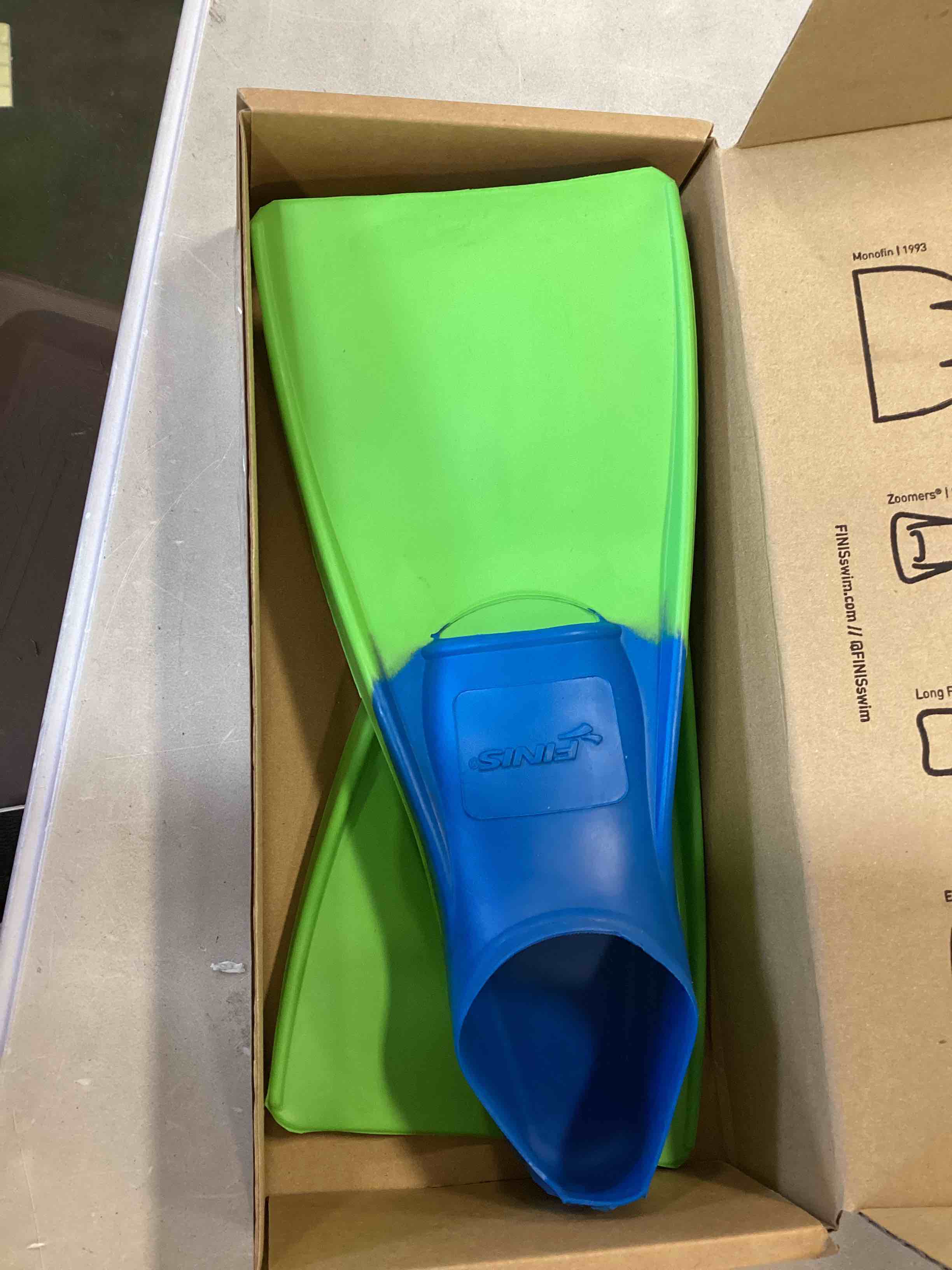 FINIS Long Floating Fins for Swimming and Snorkeling – Check Size Chart ...