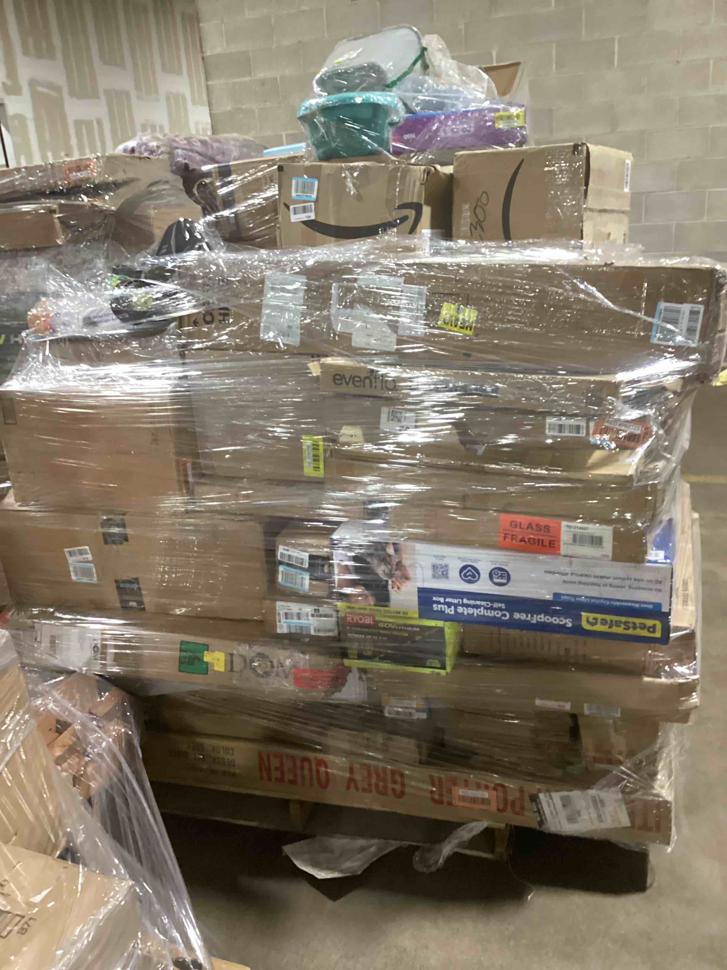 SKID LOT-ASSORTED FURNITURE, HOUSEWARES AND MORE