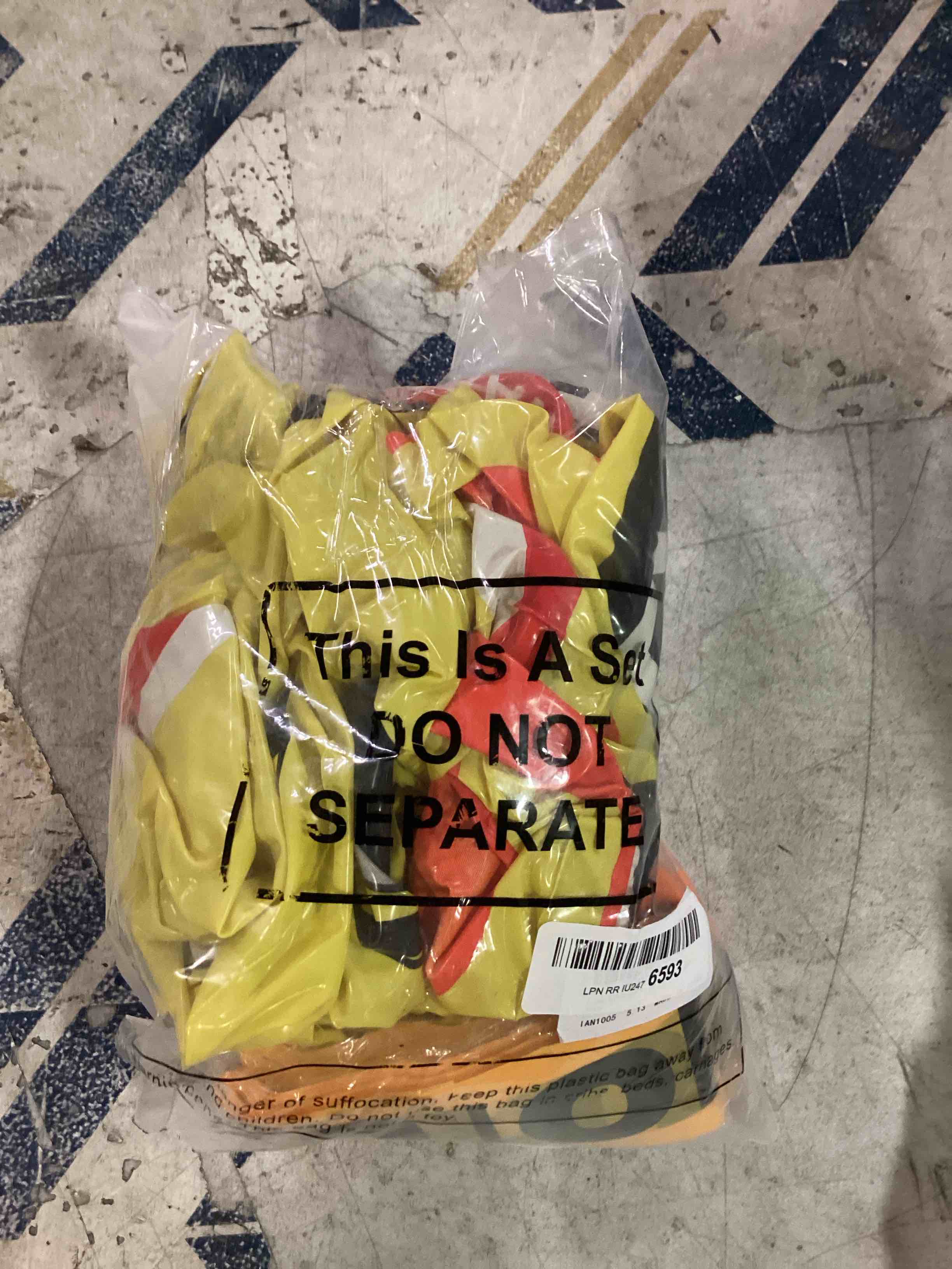 3 Pcs Construction Birthday Party Inflatable Barricade Kit Include 30 ...