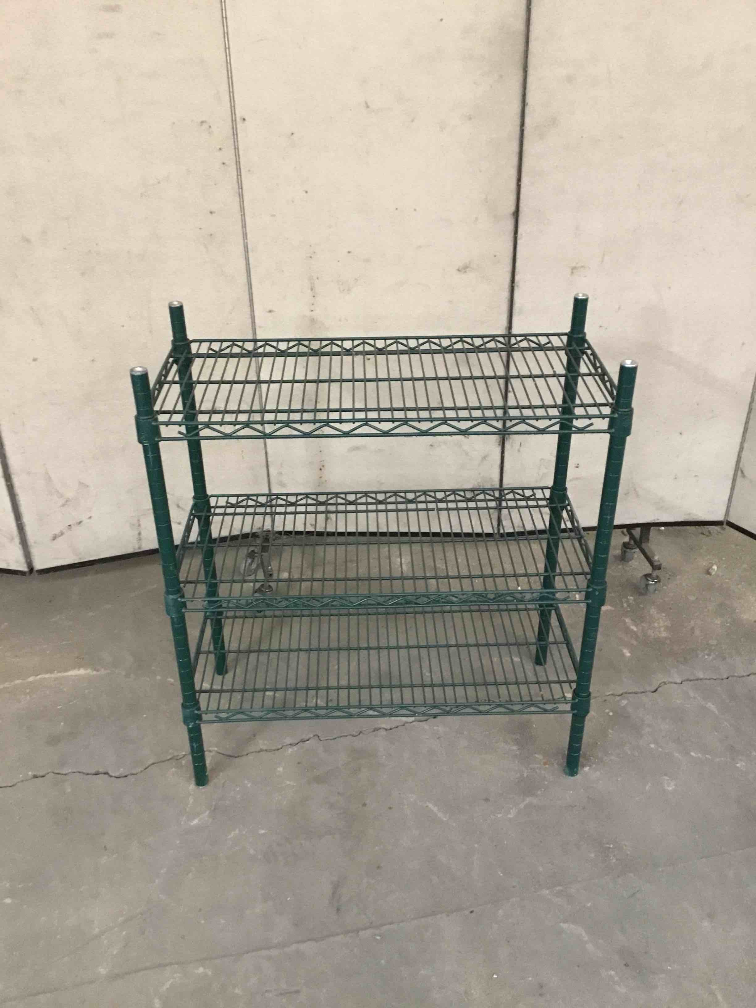 3 TIER EPOXY COATED WIRE RACK