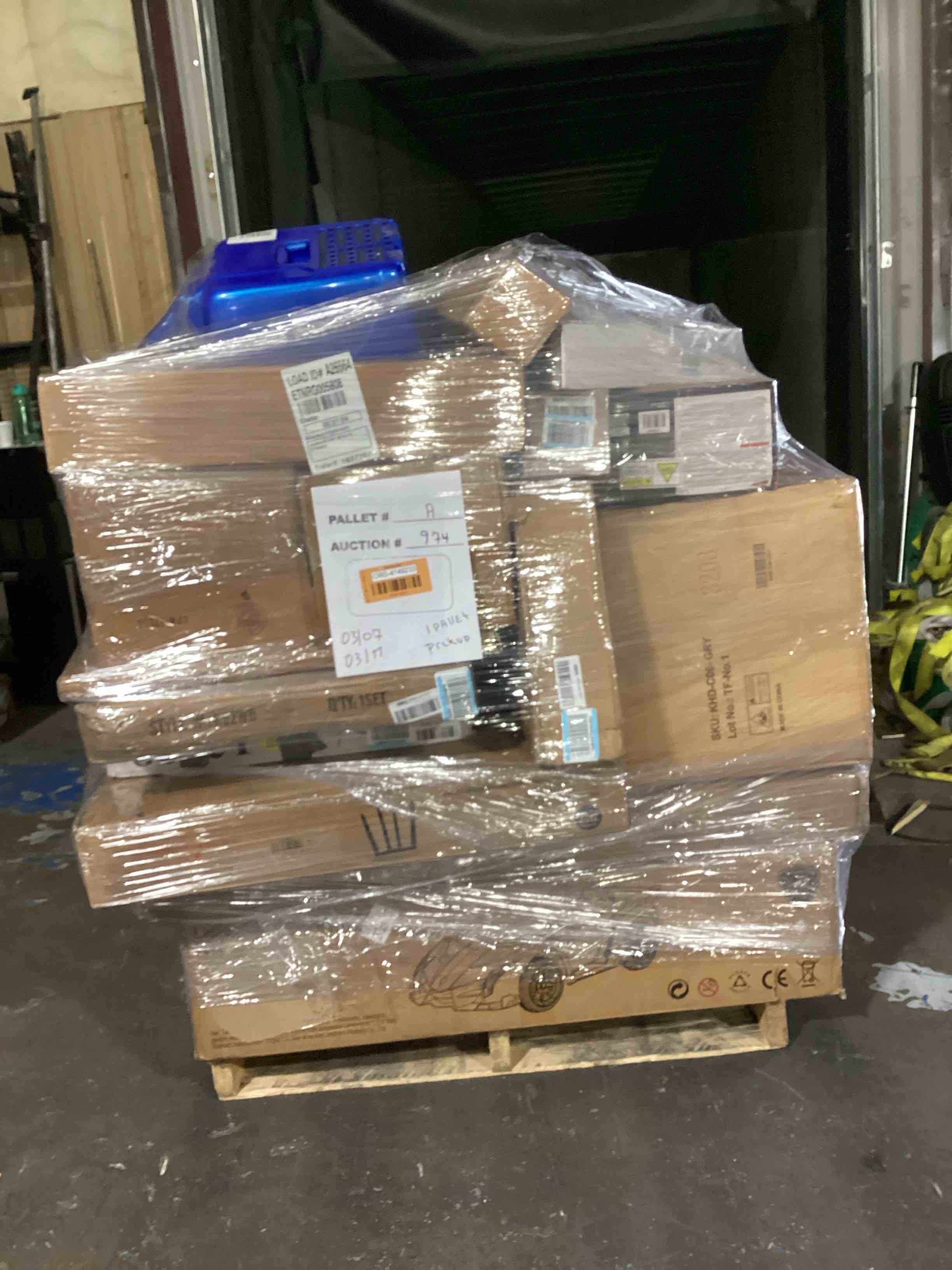 (A) 1 skid pallet items different boxes surprise (appears new or open ...