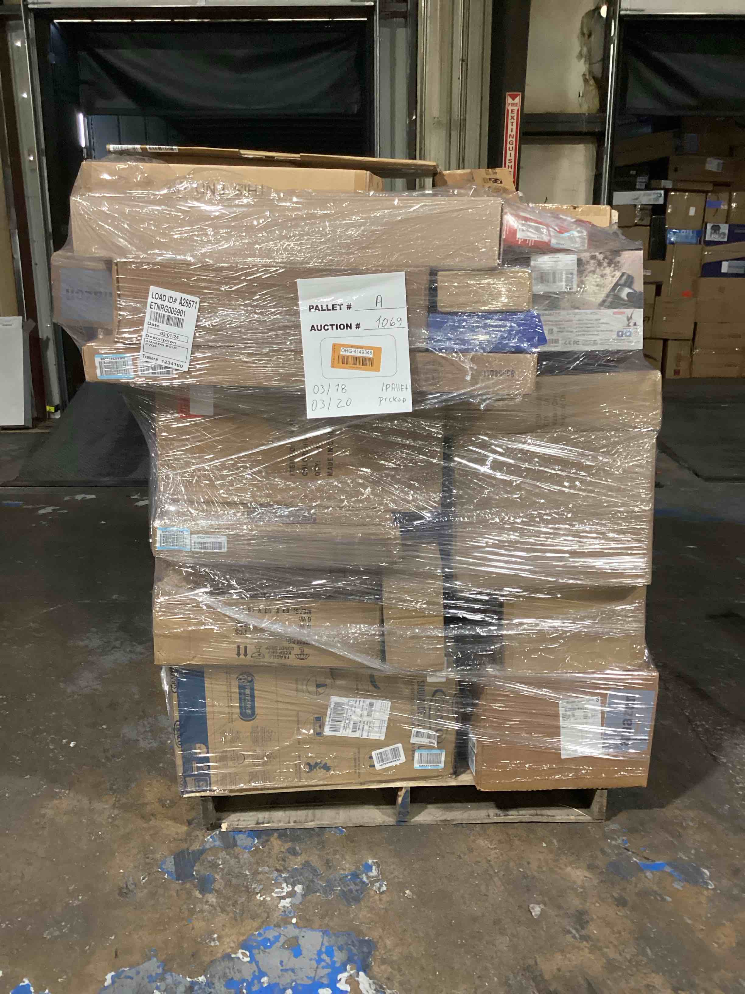 (A)1 skid pallet items different boxes surprise (appears new or open ...