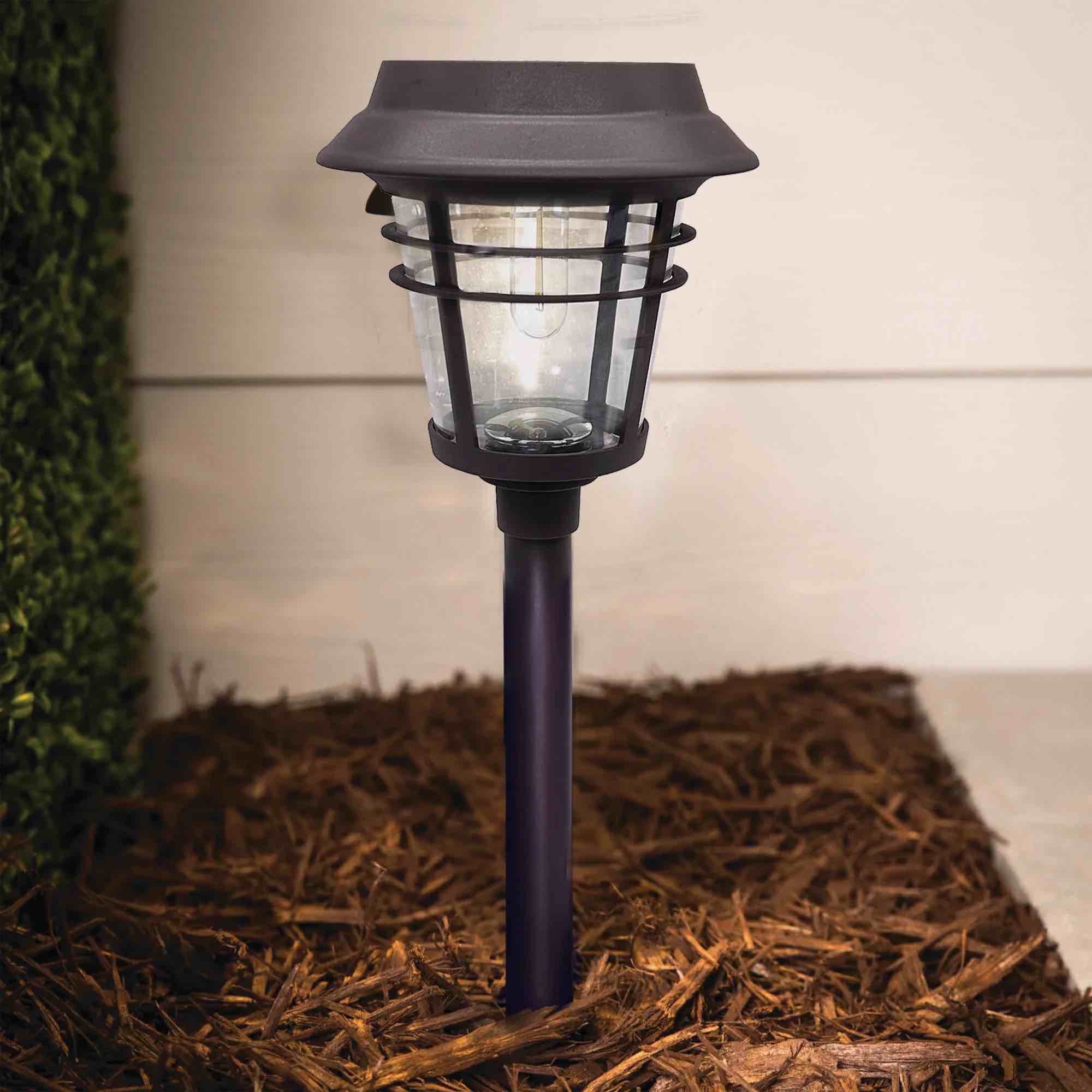 Harbor Breeze Round Path 15-Lumen Black Solar LED Outdoor Path Light ...