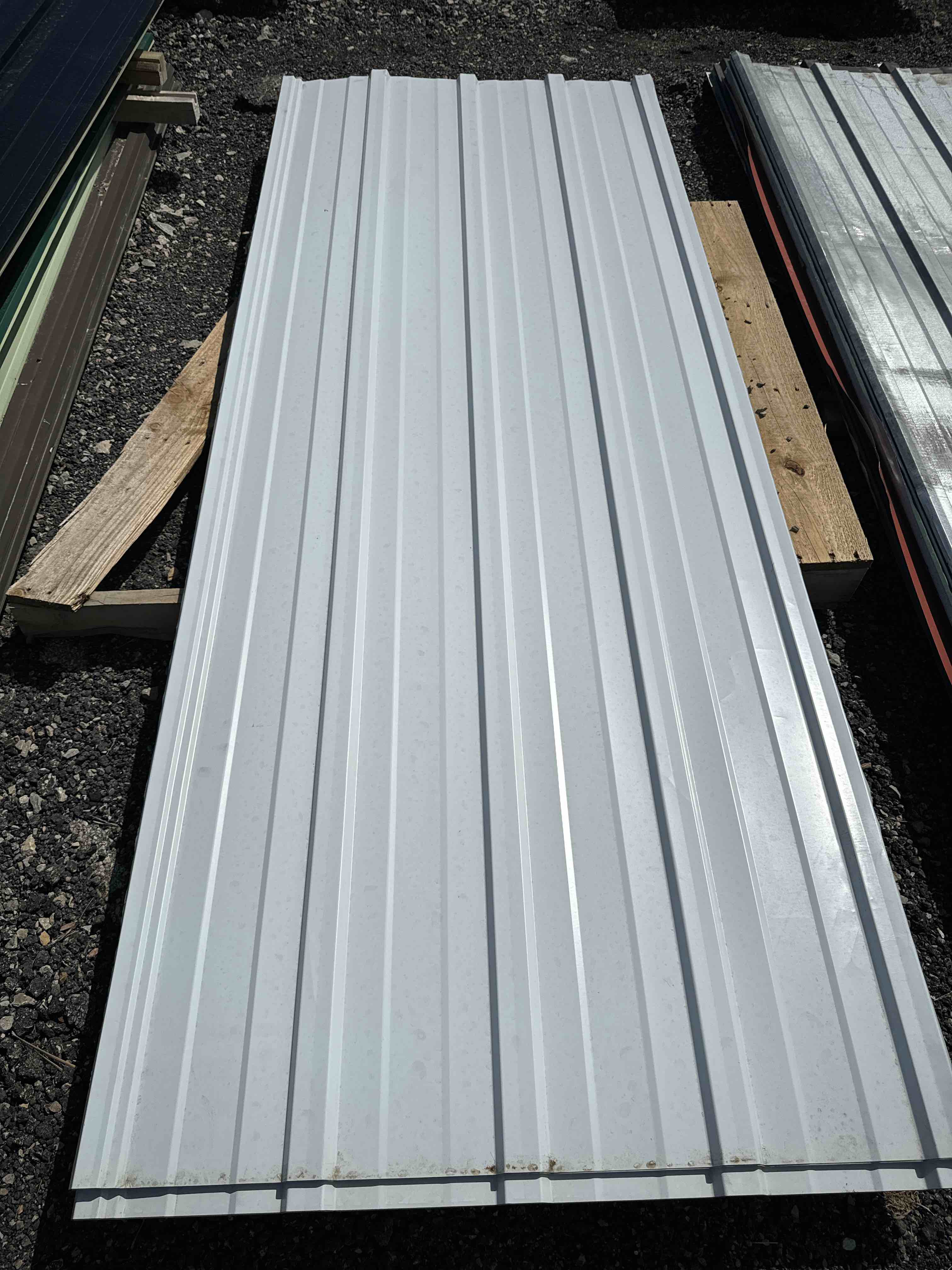 100 linear feet 10 pieces 10 ft assorted colors metal roofing sheets ...