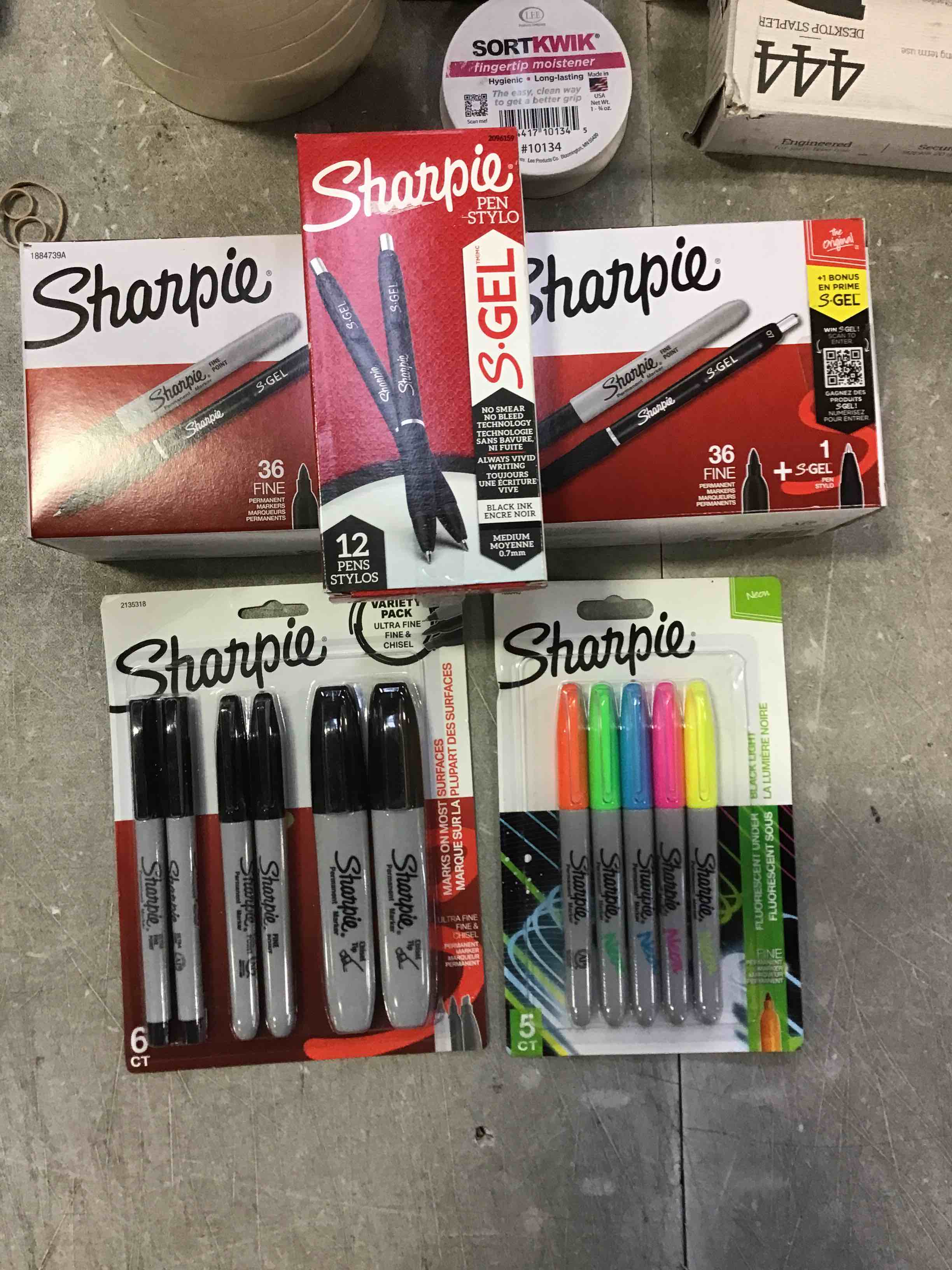 Assorted Sharpie Writing Utensils