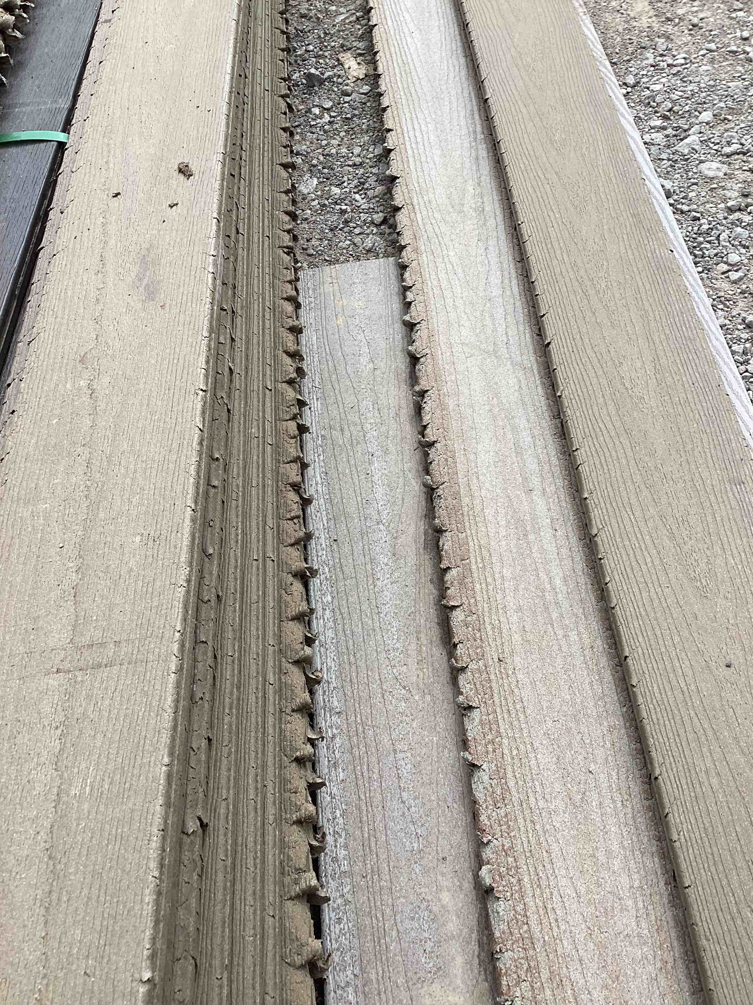 48 BOARDS 768 LINEAR FOOT 16‘ COMPOSITE DECKING BOARDS YOUR BID PER ...