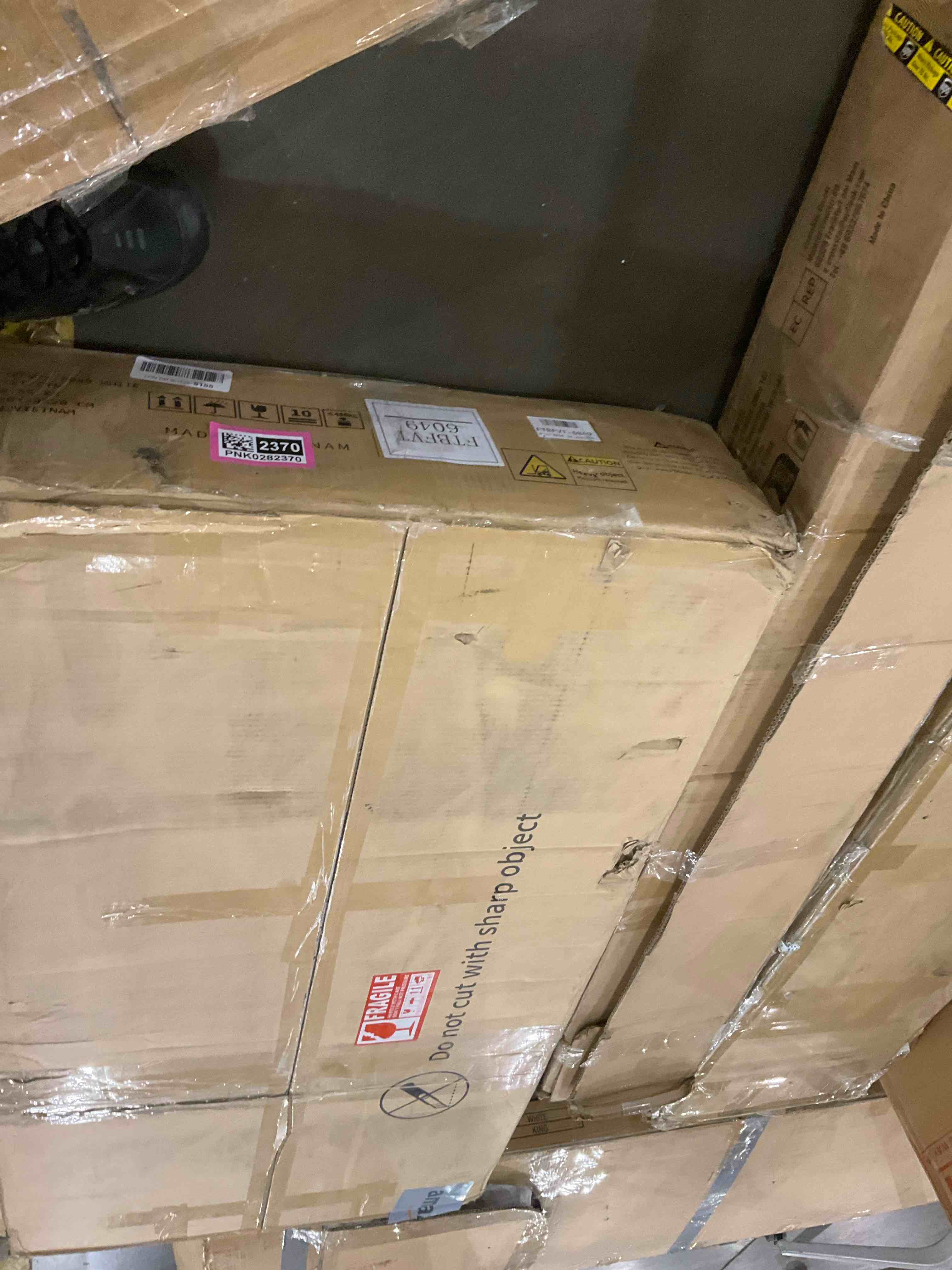 white wood vanity desk, FTBFVT-6049