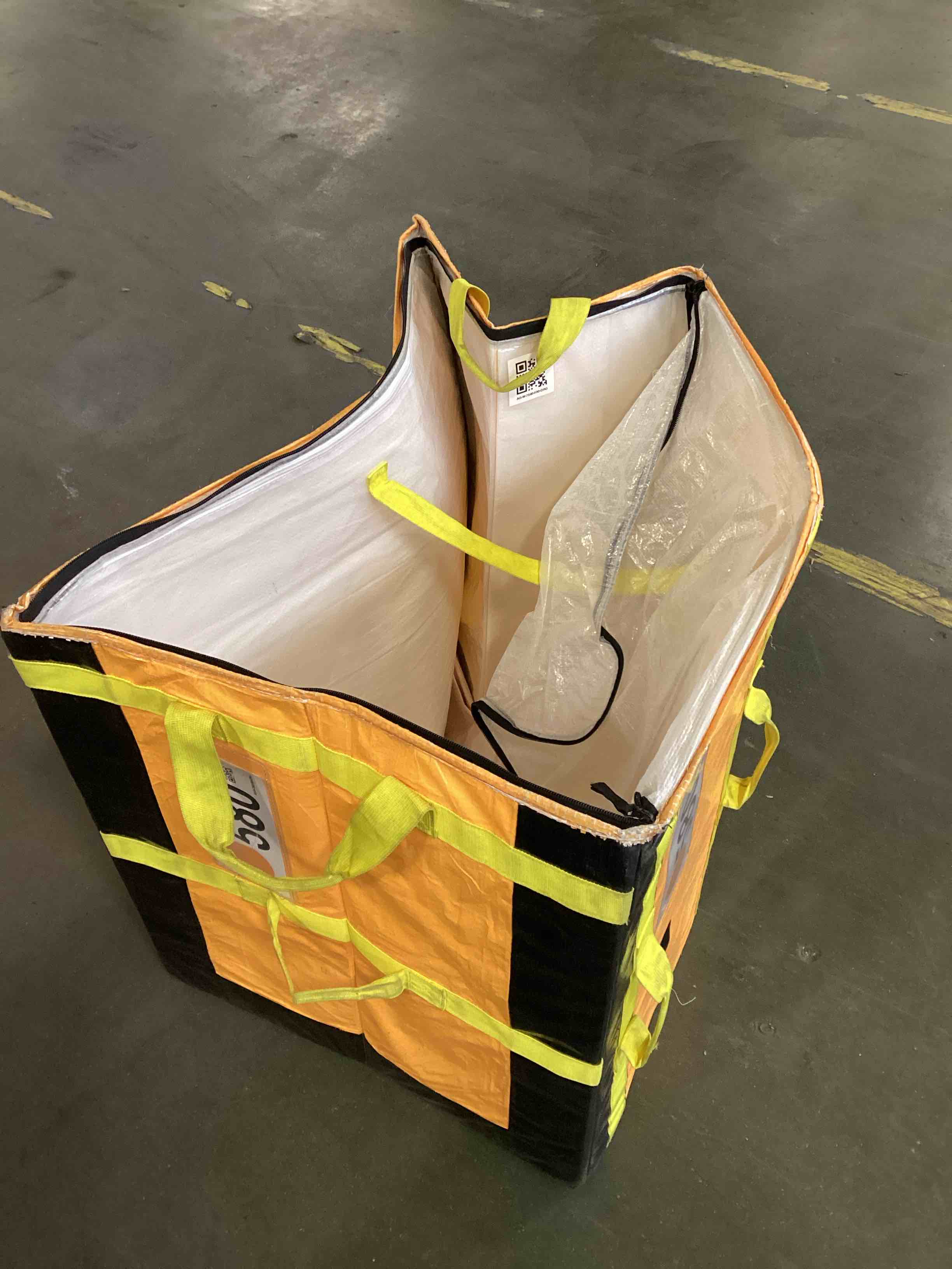 ORANGE. MAIL FOLD DOWN CARRIER BOXES