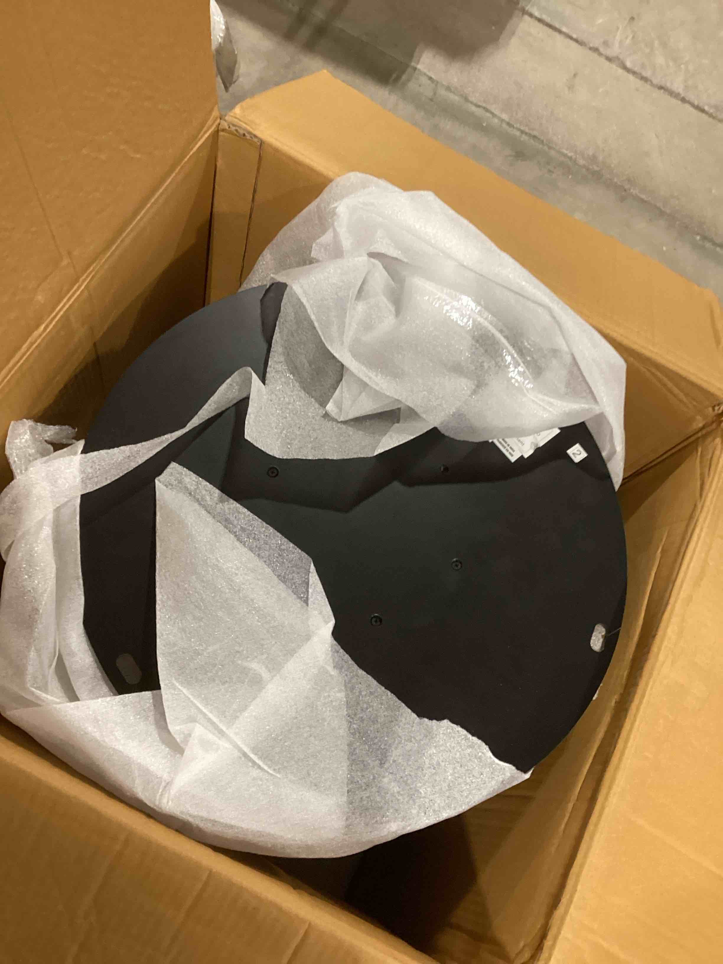 Modway Caspian Round 39.3''