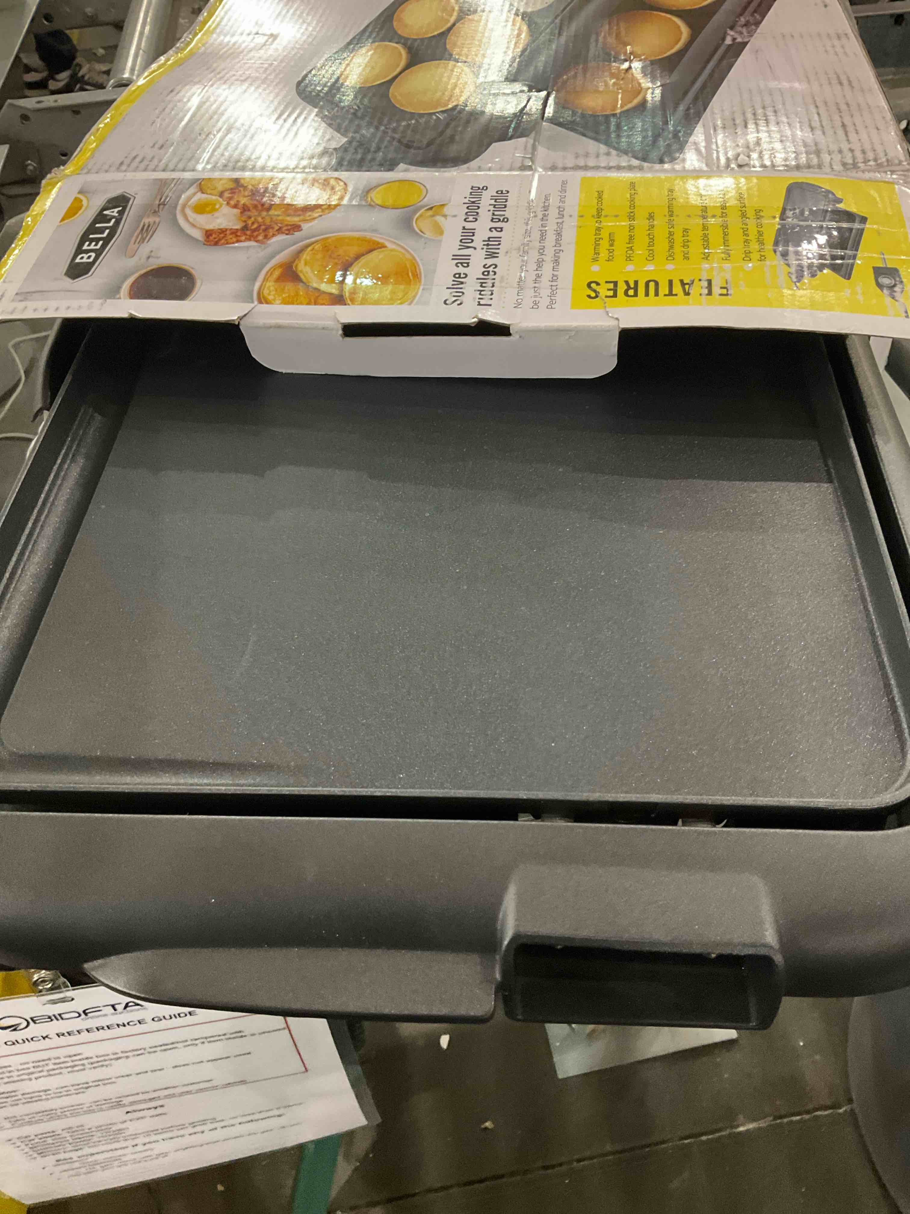 BELLA Electric Griddle with Warming Tray - Smokeless Indoor Grill ...