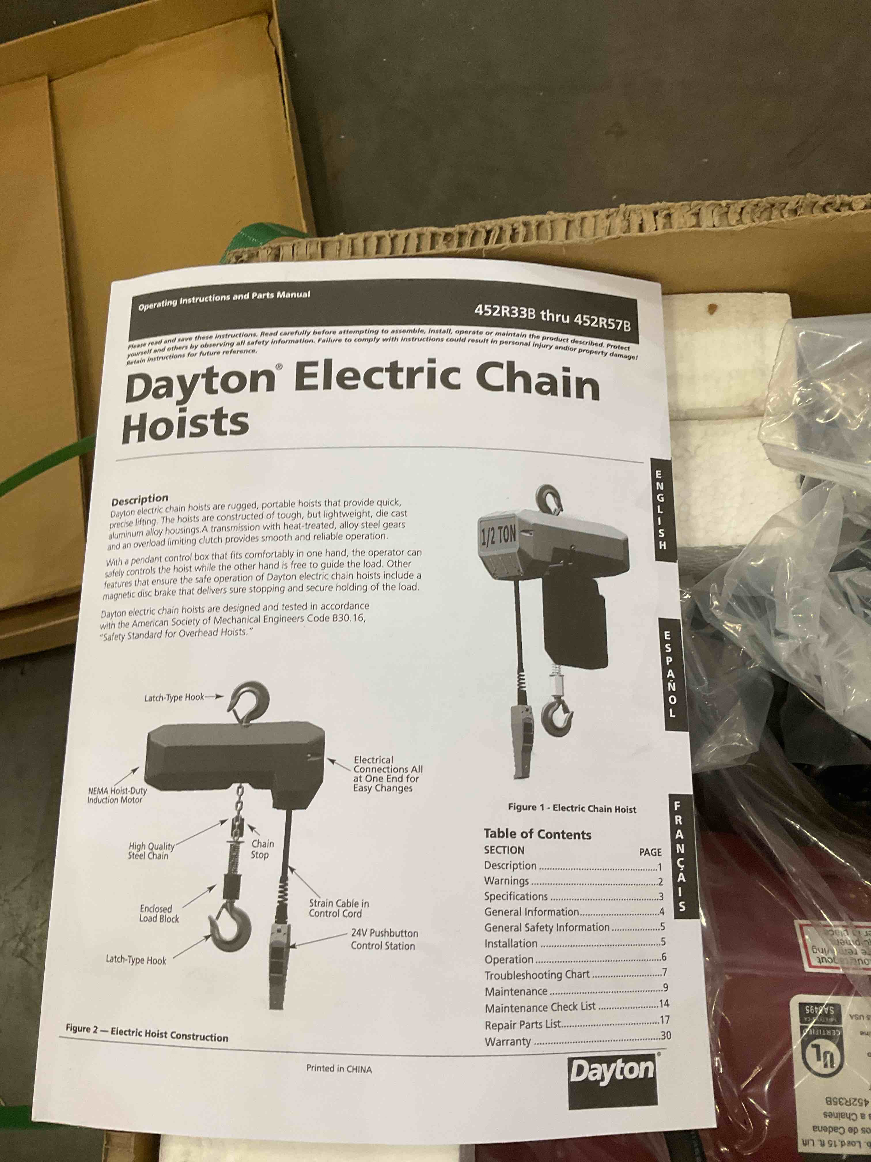 Dayton electric chain hoist 1/2 ton