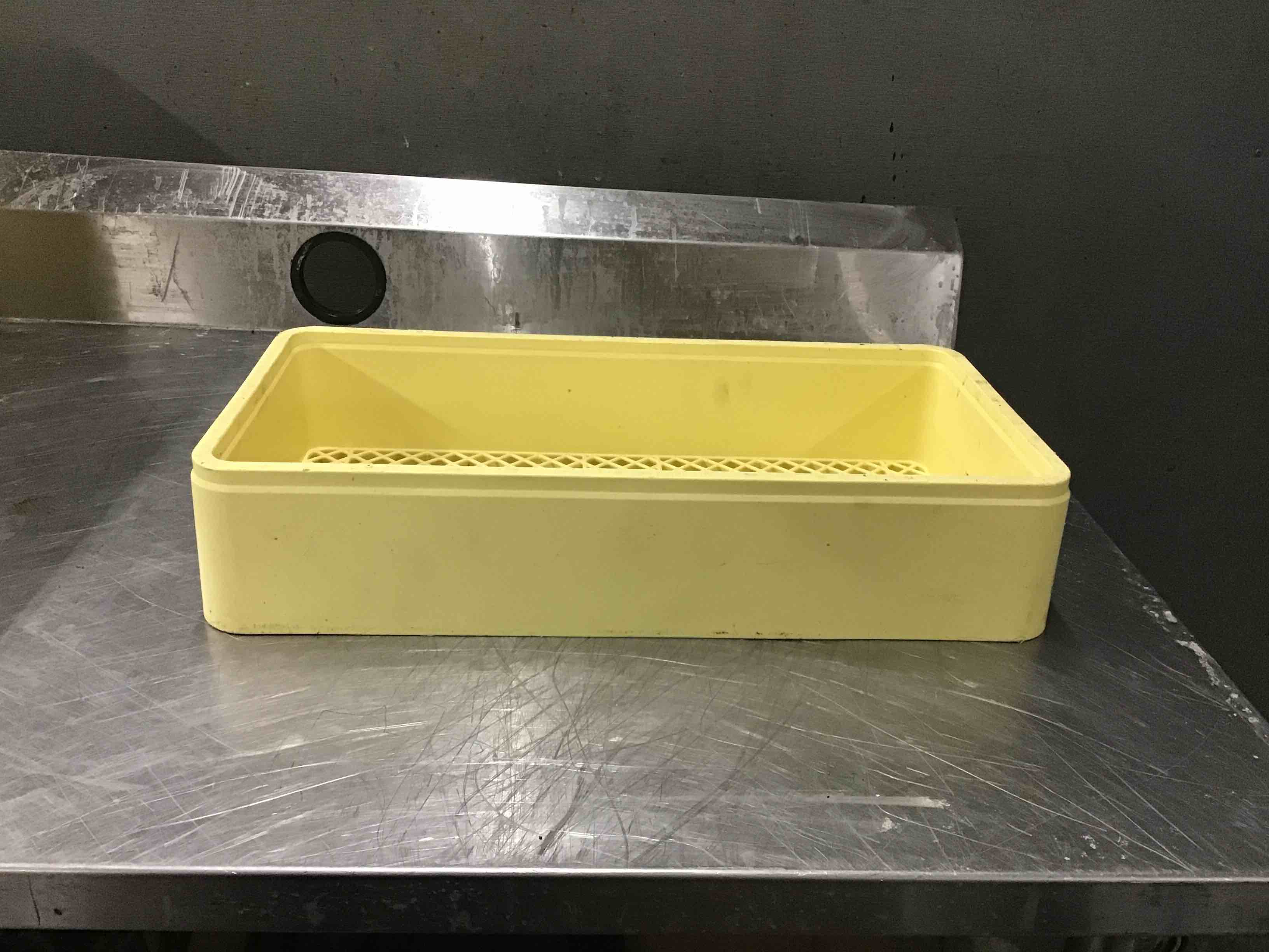 Raburn Solid Plastic Dish Racks