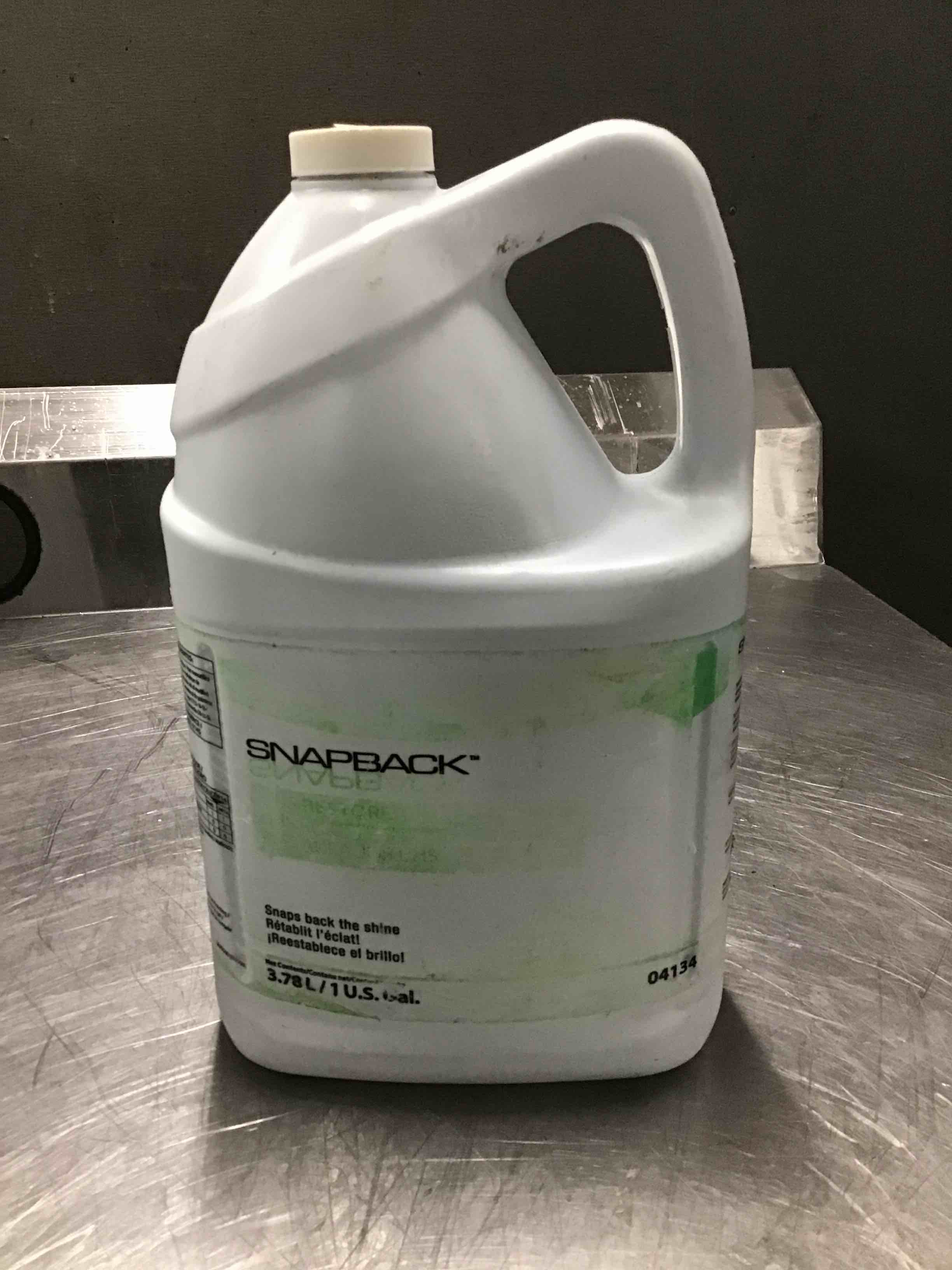 Diversey Snapback 1 Gallon UHS Restorer Cleaner