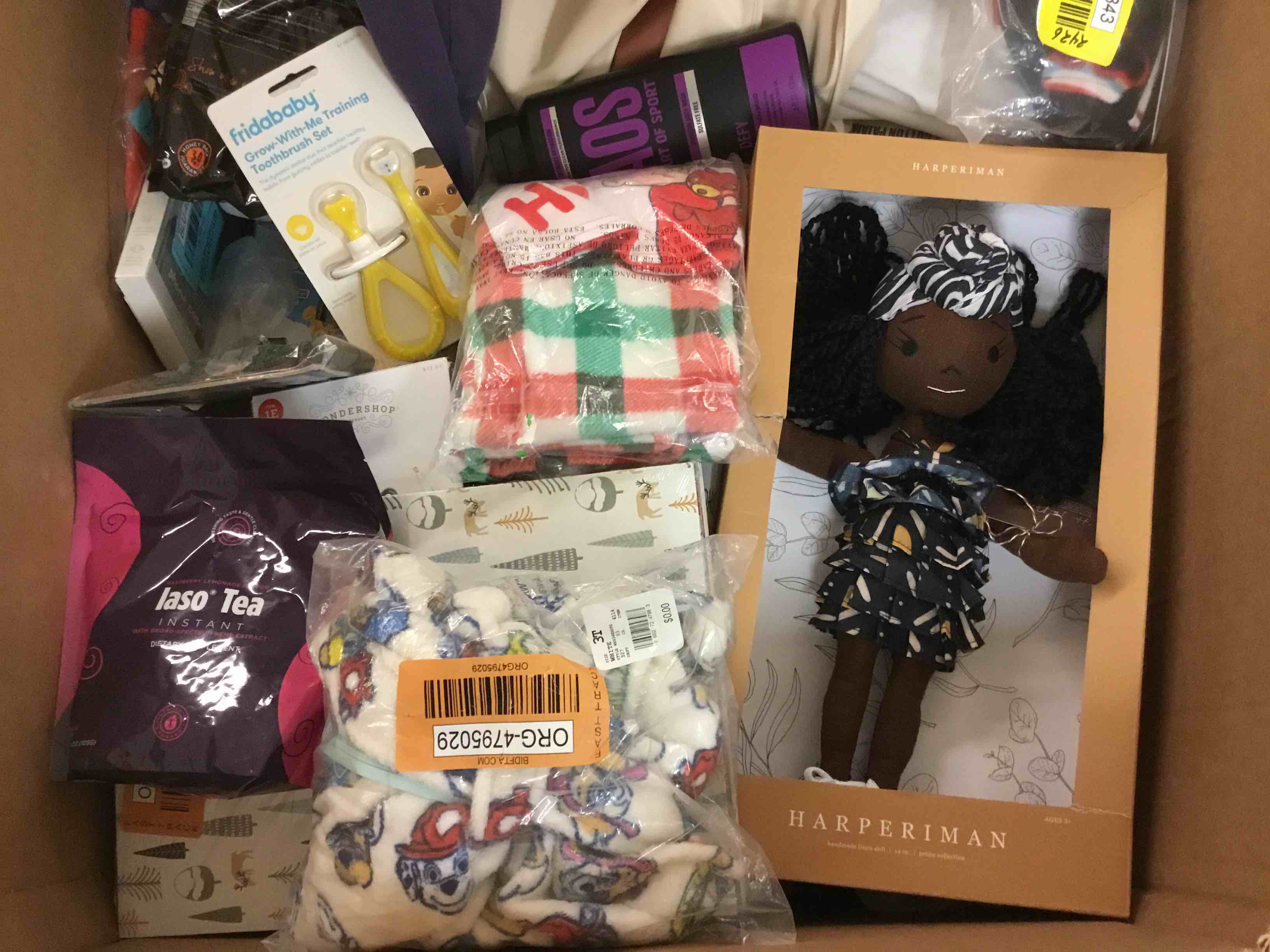 Assorted Consumer Items (Items Such As: Hand Soaps, Body Wash, Toys ...