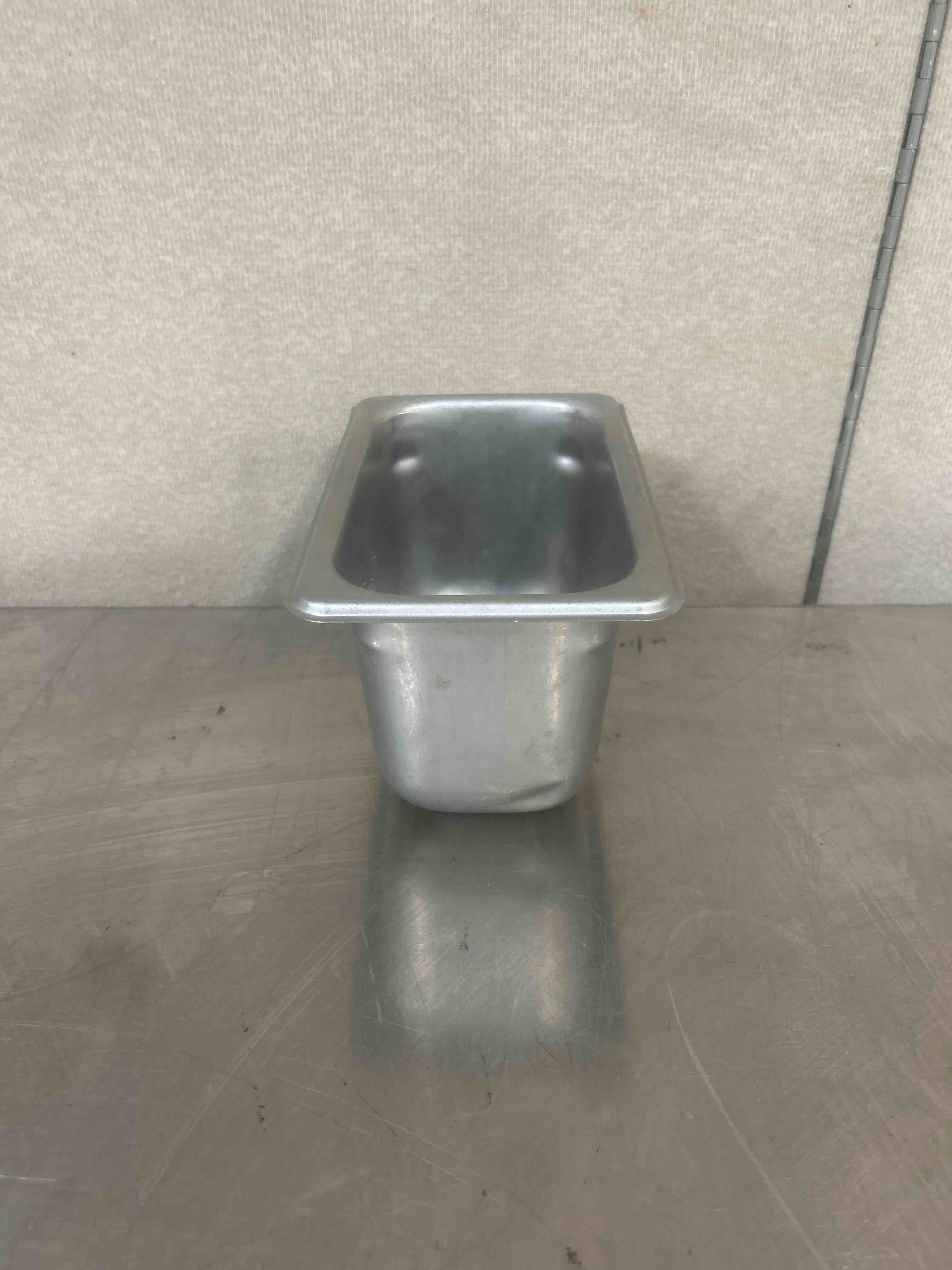 NINTH SIZE STAINLESS STEEL INSERT PAN