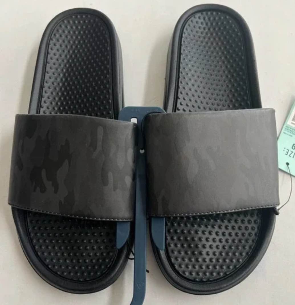 DSG Women's Black Camo One Strap Slide Sandals