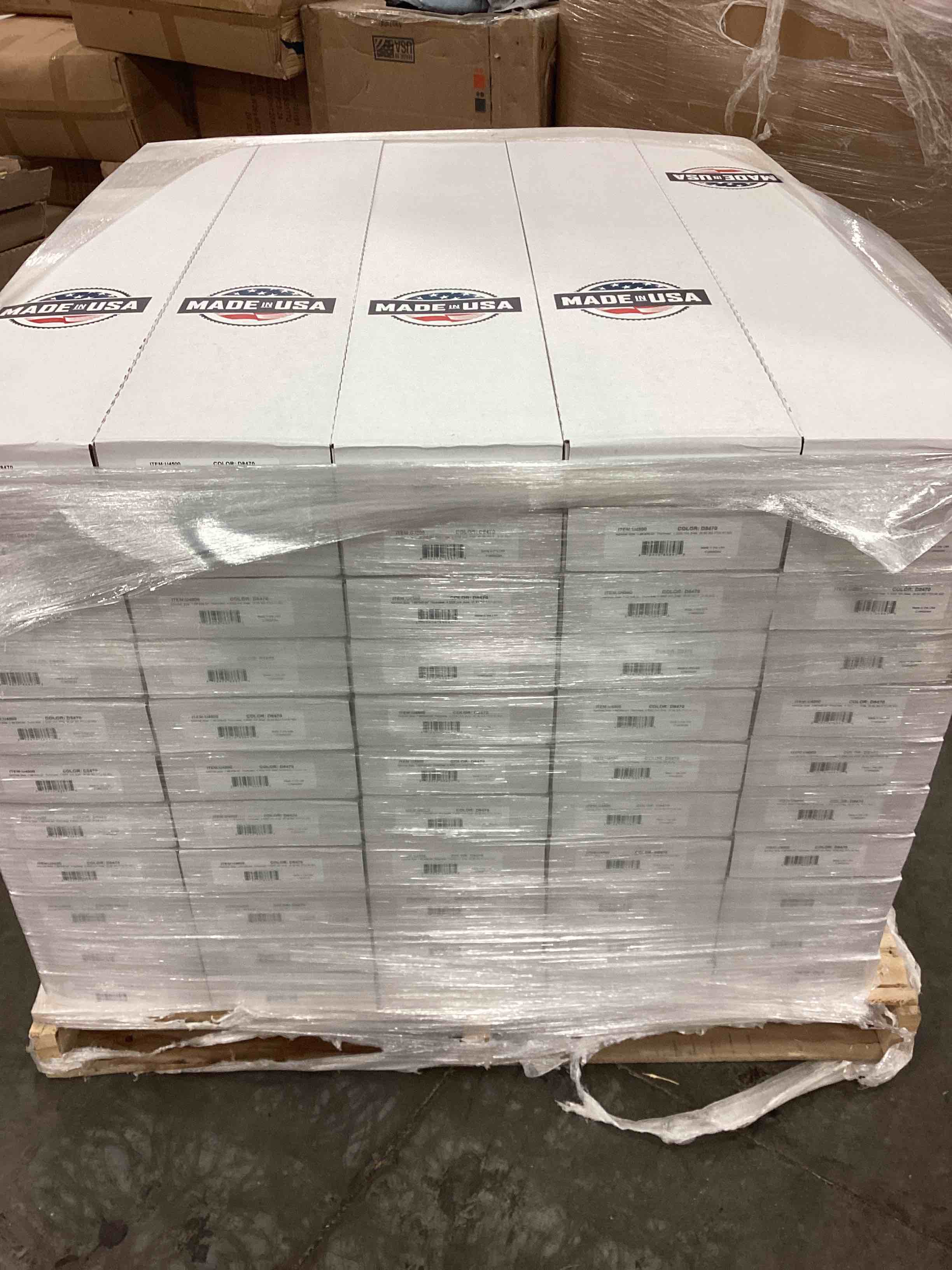 7.69”x48” 4.5 mm thick 35.89 sq ft per box 28 boxes your bid per sq ft ...