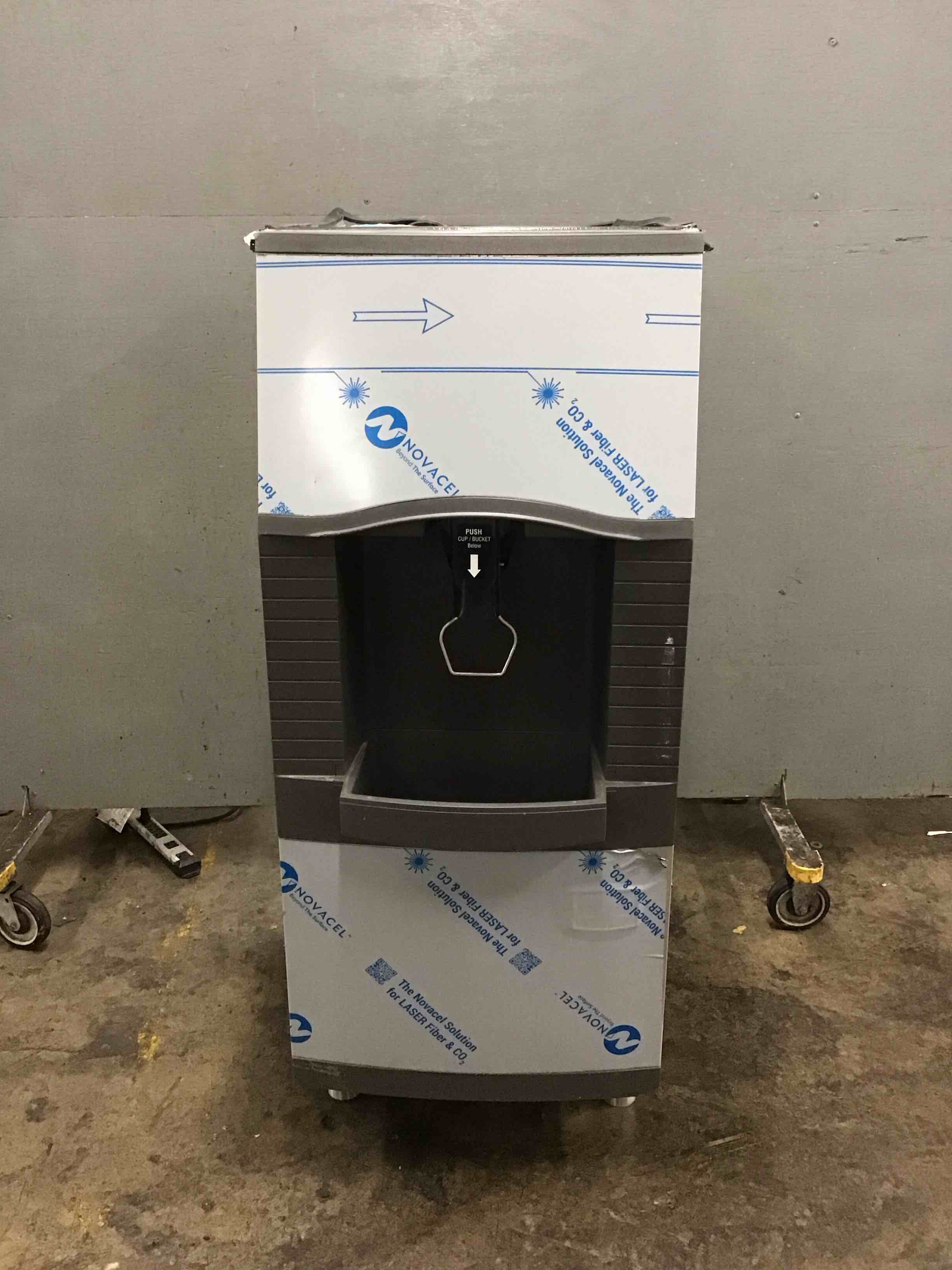 2024 Manitowoc Stainless Steel 22 Inch Touchless Hotel Ice Dispenser