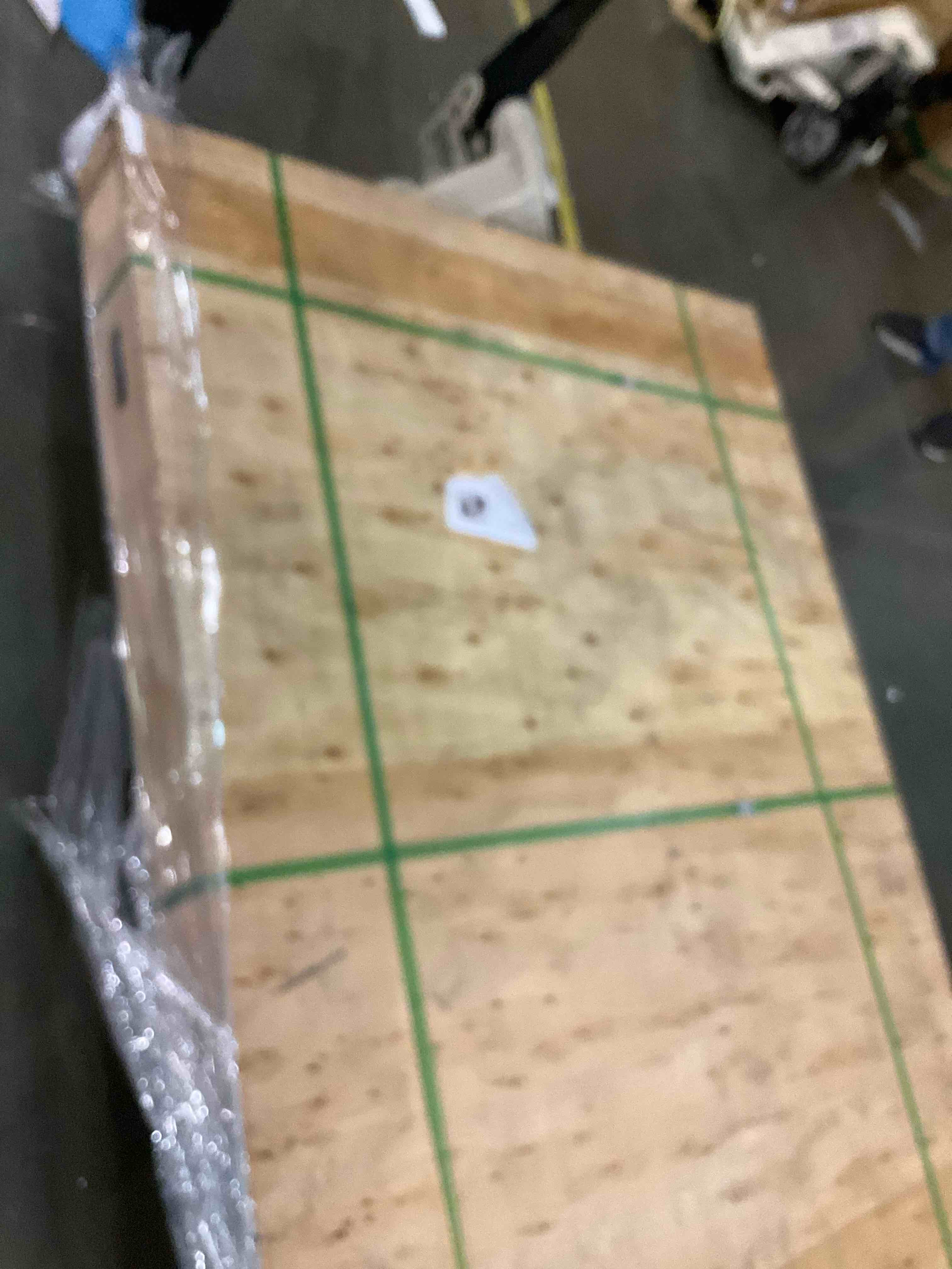 Hobart modern singing table with Rec