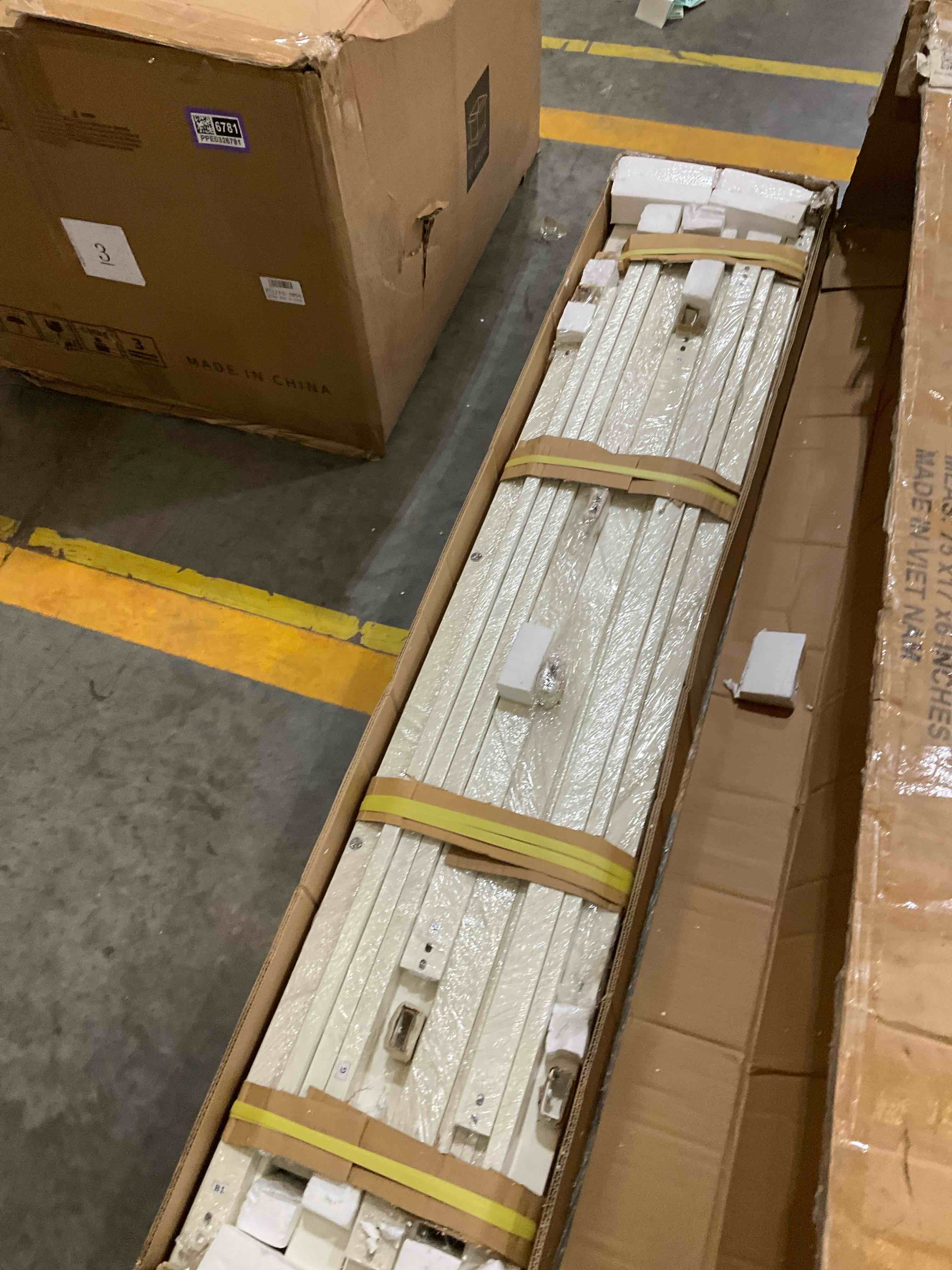 incomplete outdoor patio daybed box 3 of 3 missing boxes 1 and 2