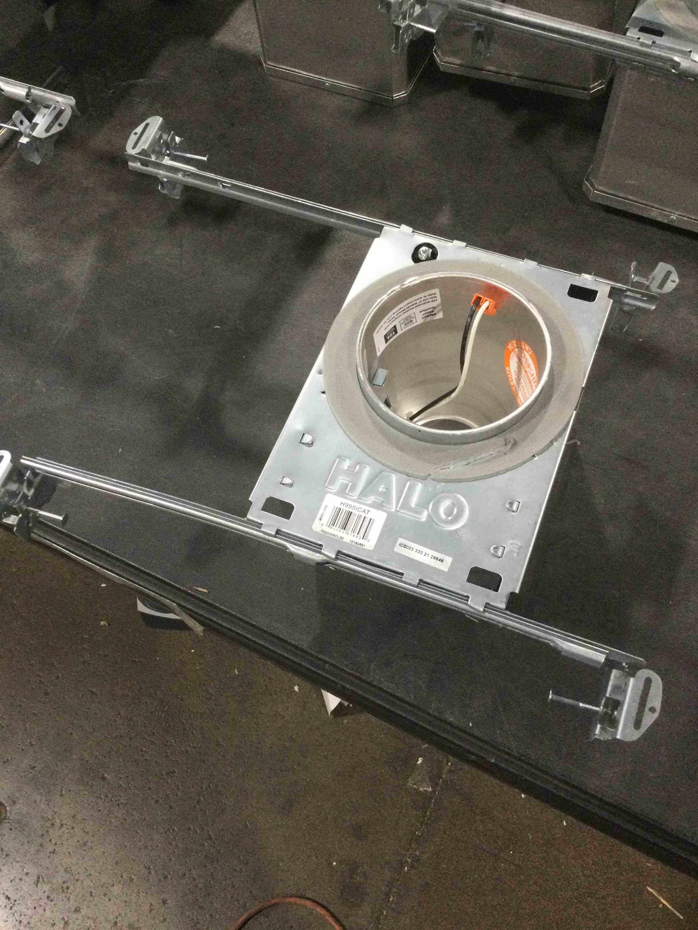 halo h995icat, 4” led housing ic air-tite shallow ceiling 120v line voltage