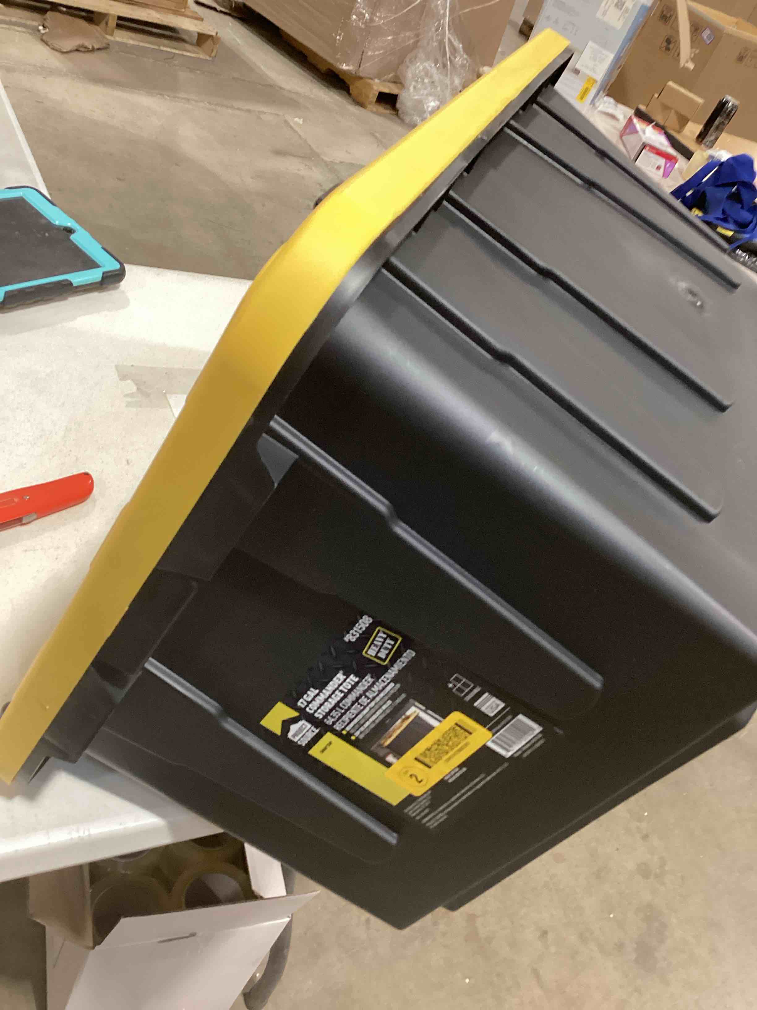 17 GAL COMMANDER STORAGE TOTE 64,35 L COMMANDER RECIPIENTE DE ...