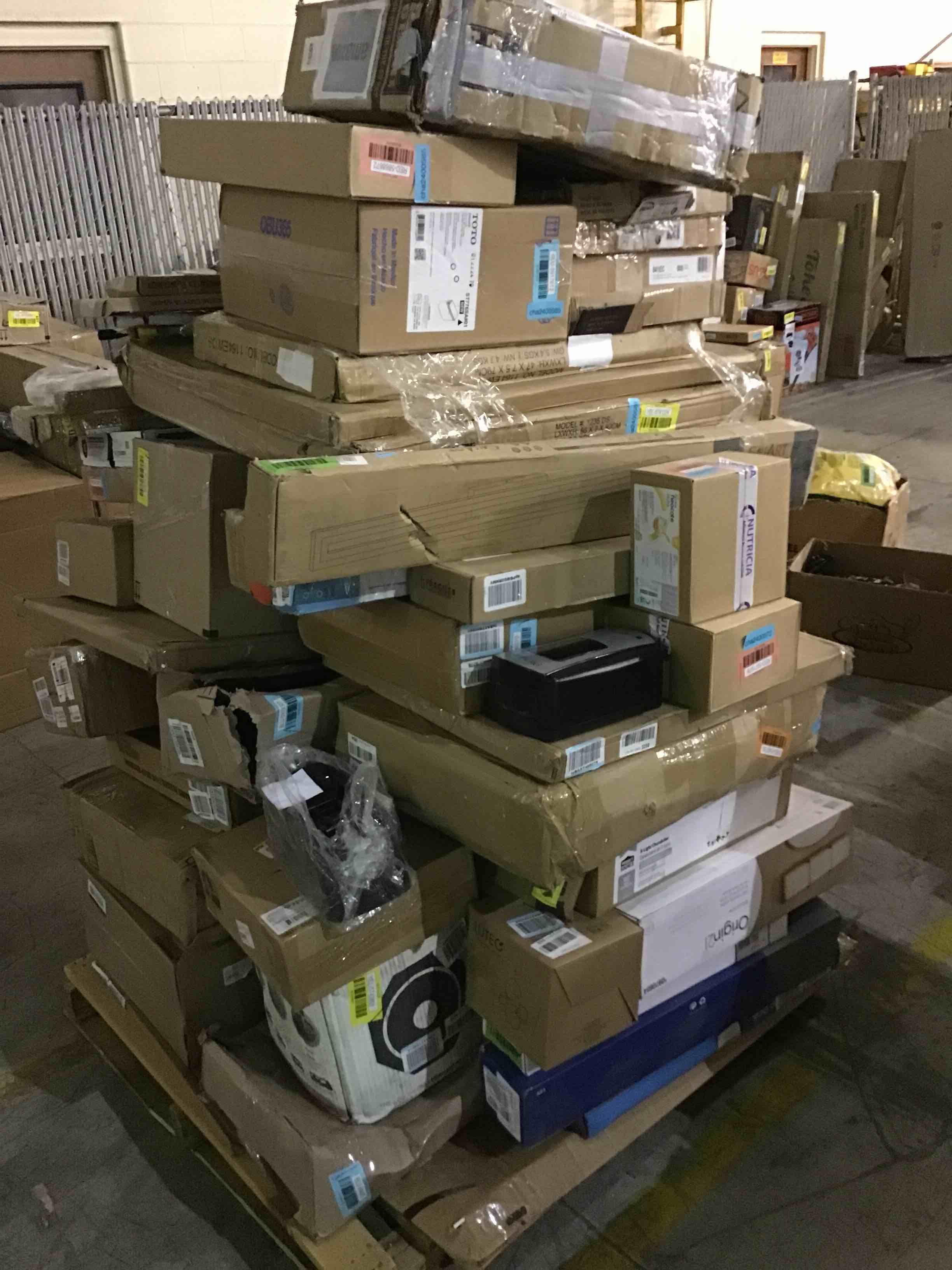 Pallet lot