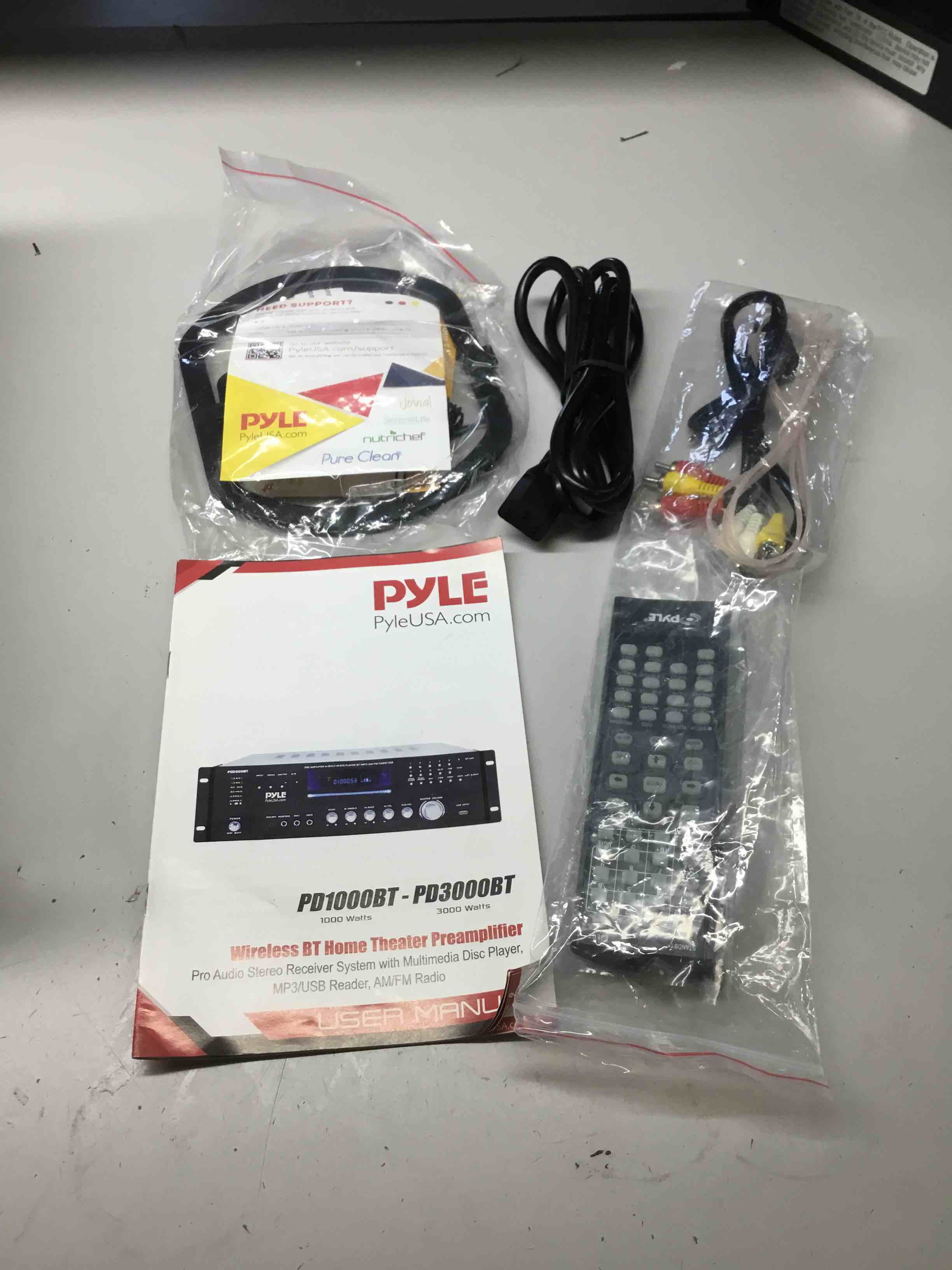 PYLE PD1000BA - Bluetooth Home Theater Preamplifier -1000 Watt