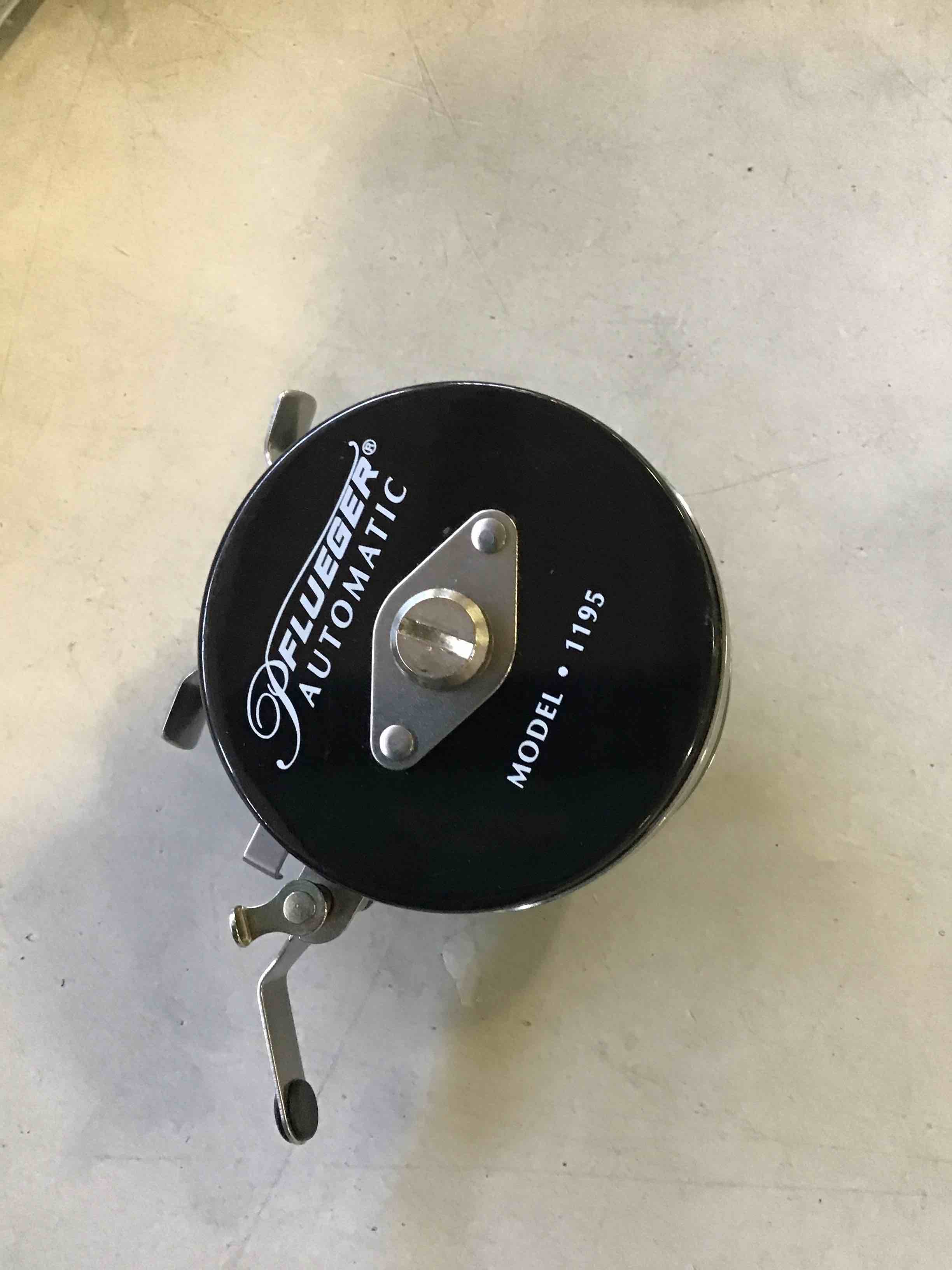 Pflueger Automatic Fly Reels, Size 44385 Fishing Reel, Right Handle ...
