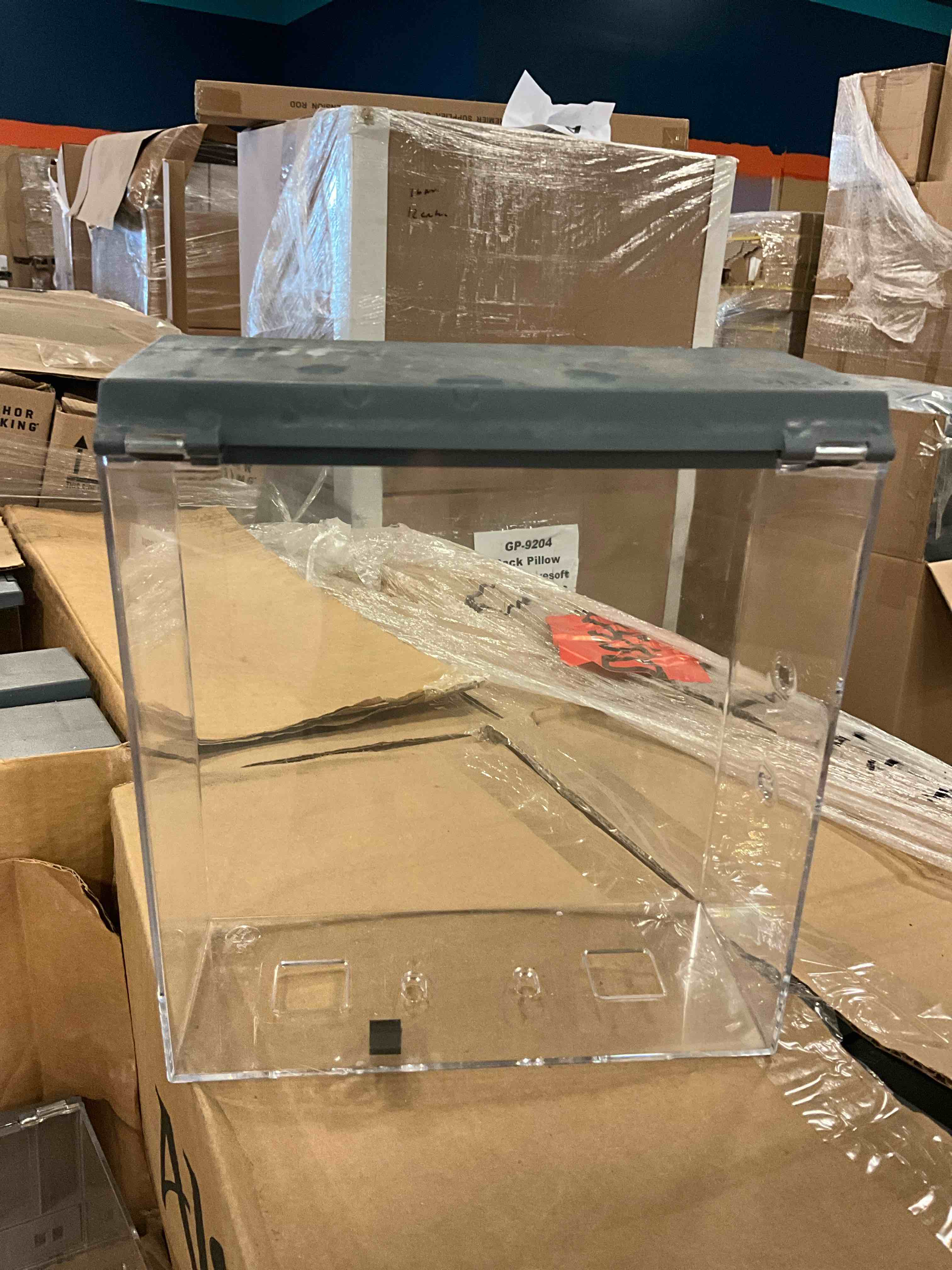 Alpha Security Display Cases For High End Items, 12 Count