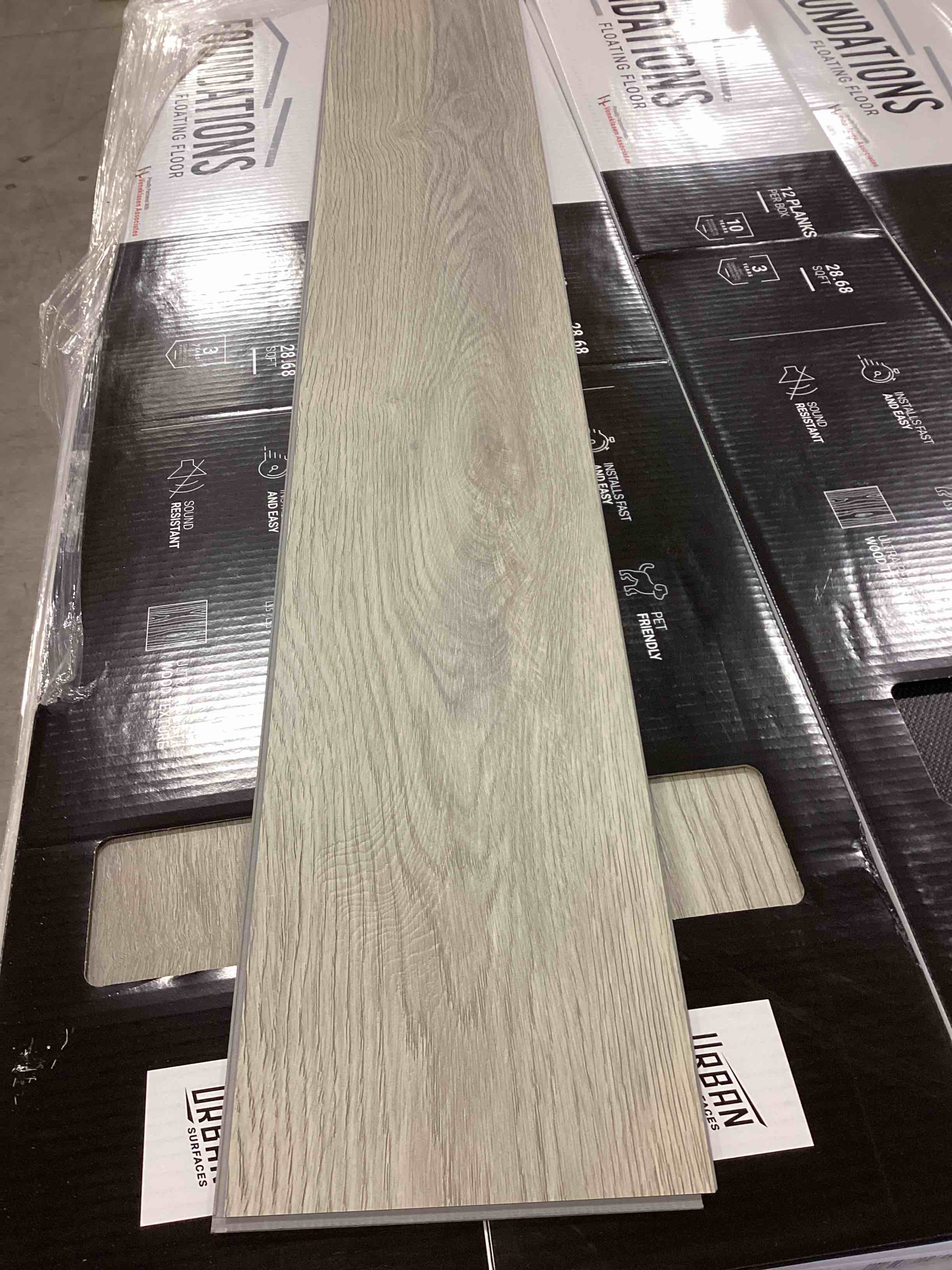 28 boxes 784 sq ft 7x48 4.5mm vinyl flooring with attached padding your ...